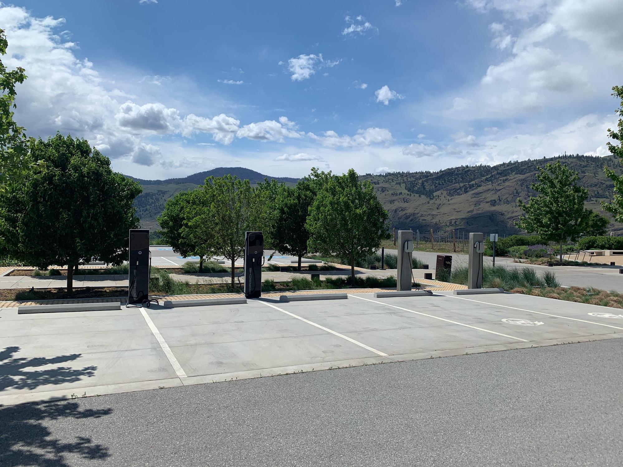 Phantom Estates | Oliver, BC | EV Station