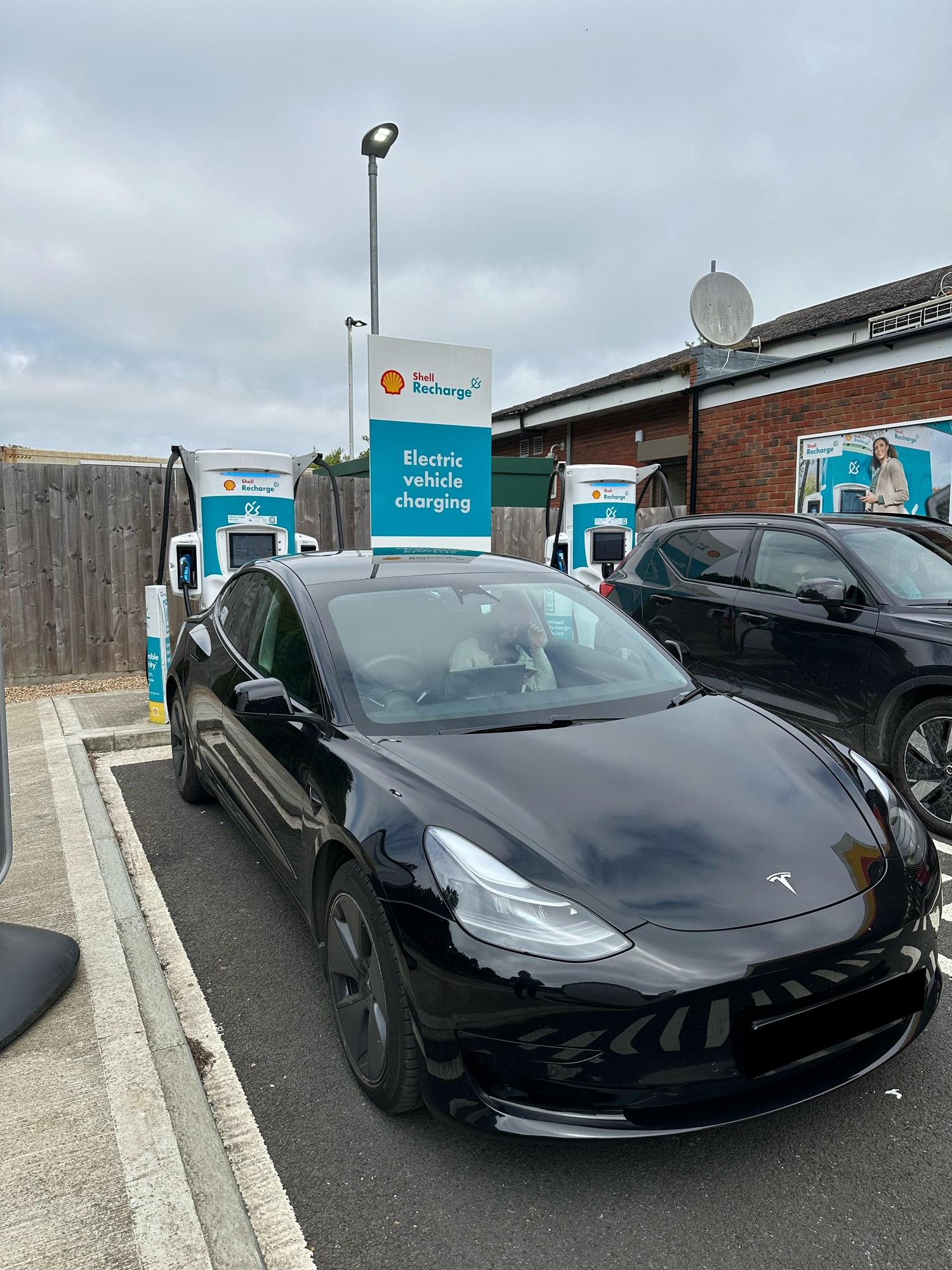 Shell Dover | Guston, England | EV Station