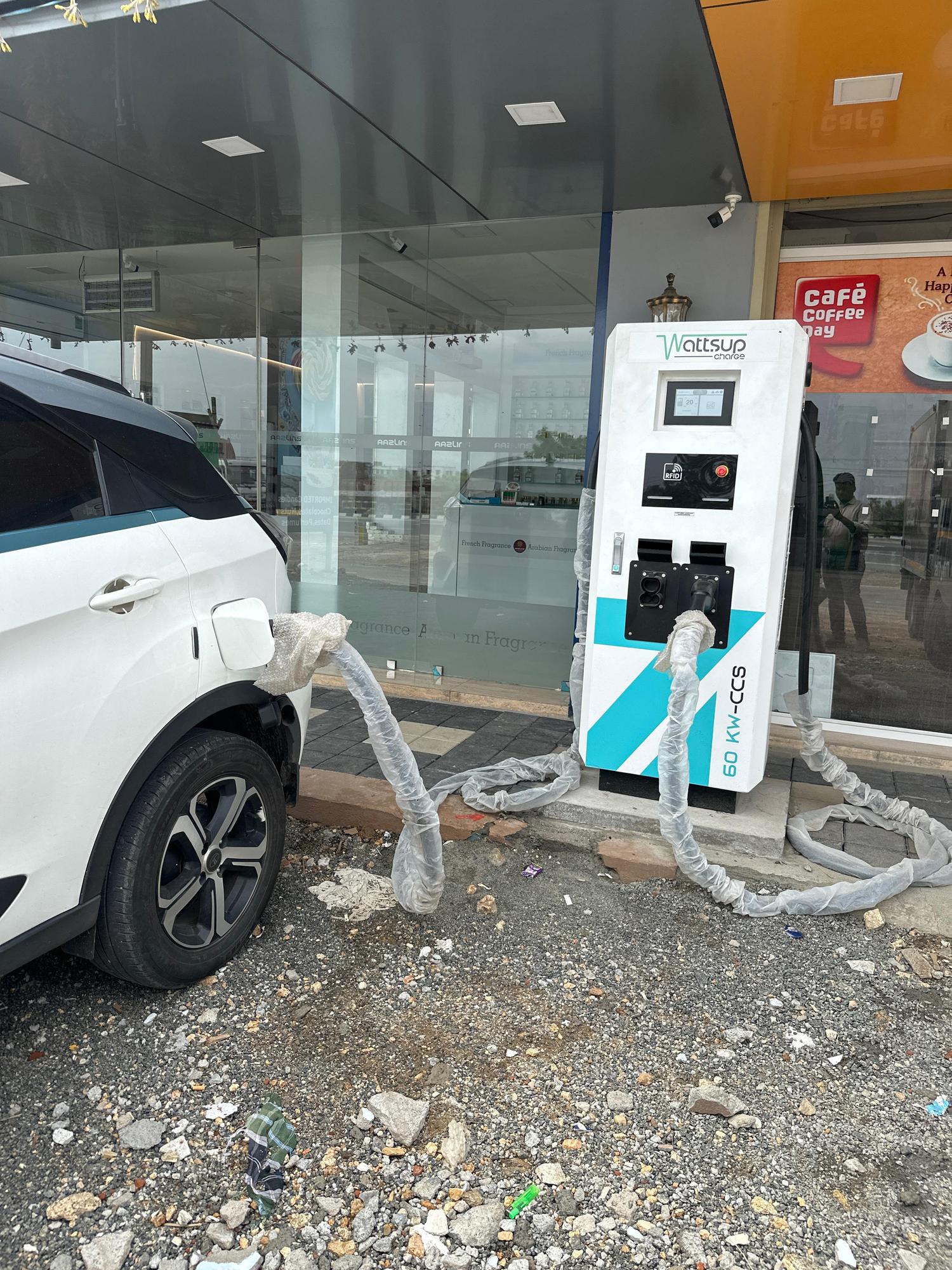 | DC 60 kW Dual CCS2 Gun Charger | Wattsapp charge | Komarapalayam, TN ...