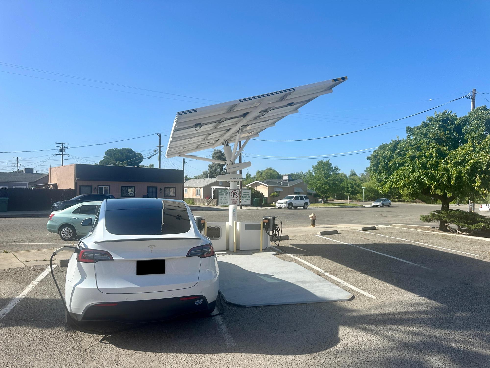 City of Firebaugh City Hall (1) | Firebaugh, CA | EV Station