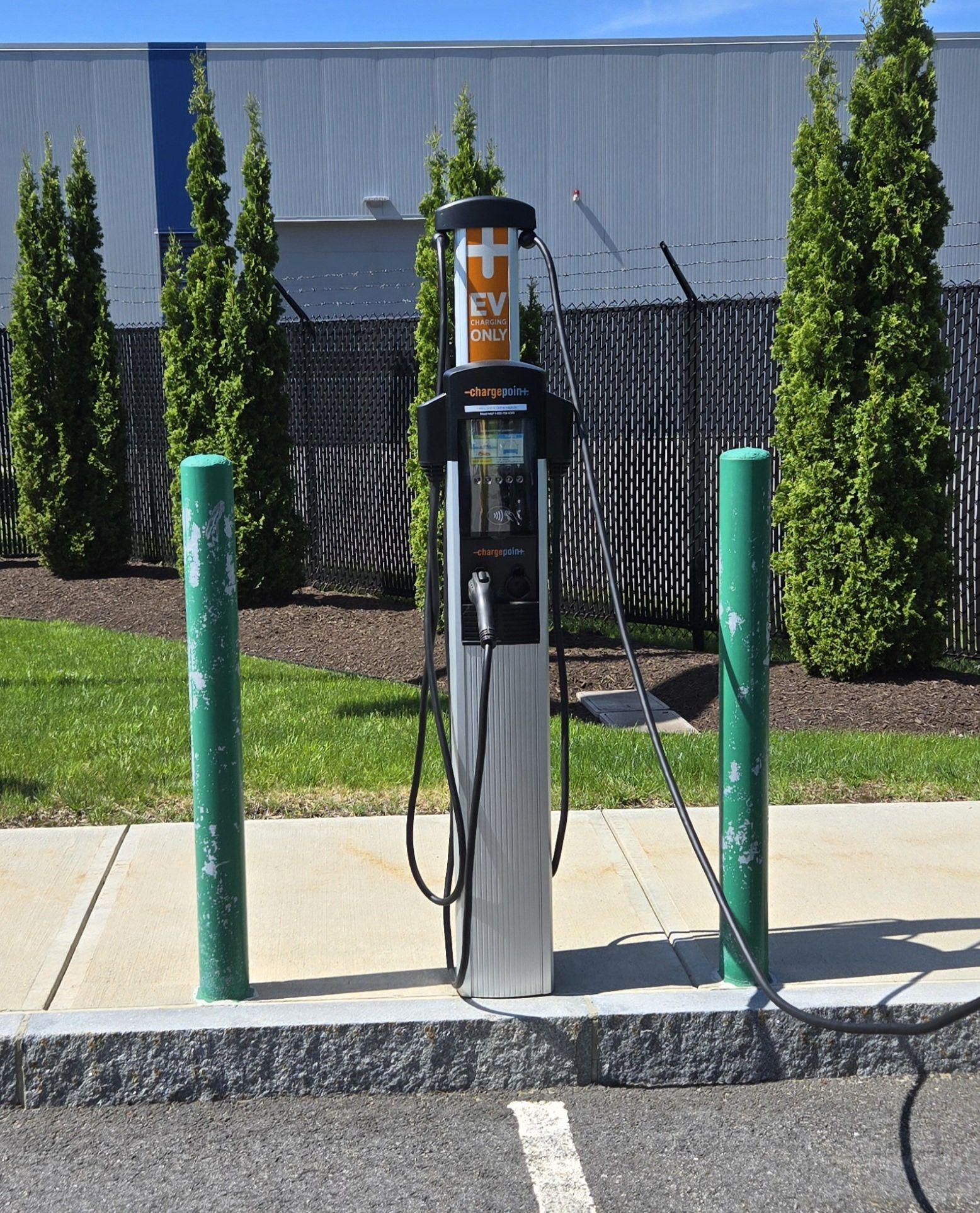 Unitil | Exeter, NH | EV Station