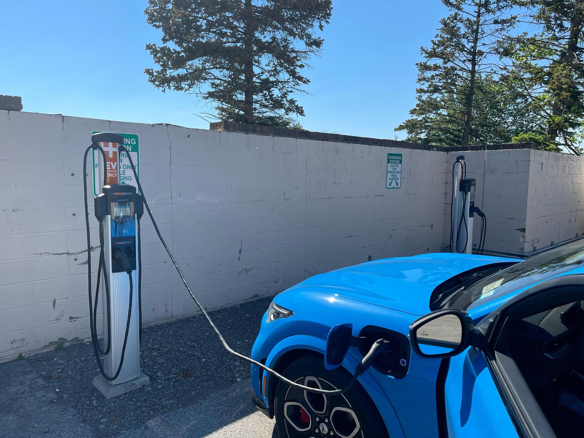 ECC South Campus | Orchard Park, NY | EV Station