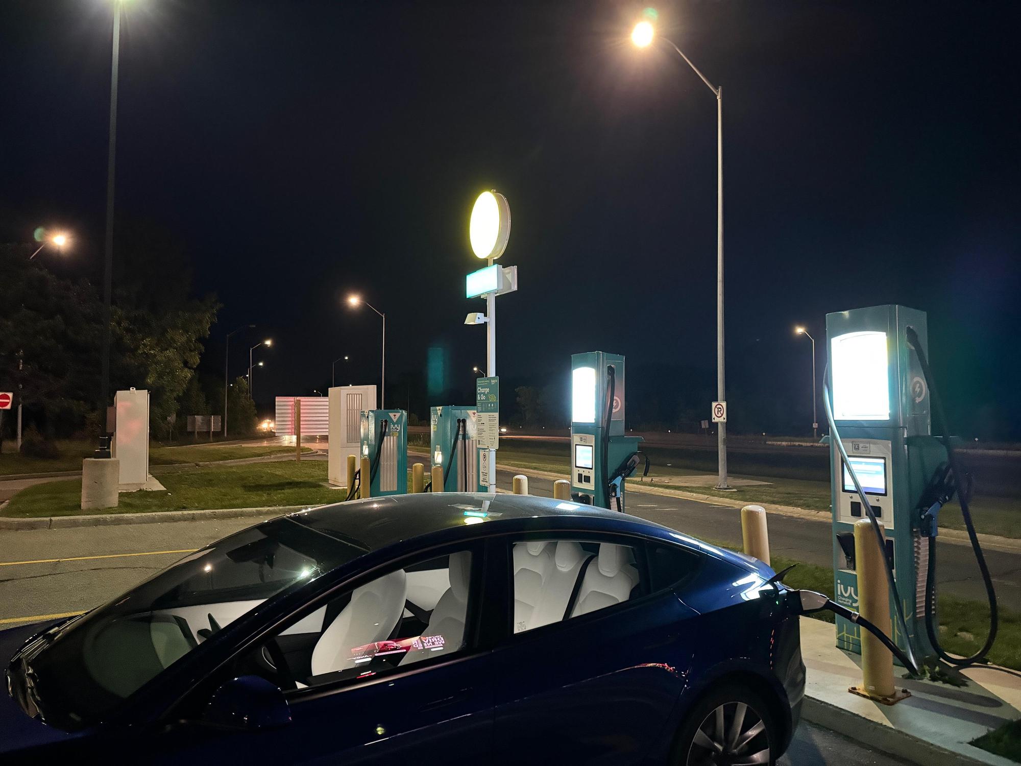 ONroute Trenton North ON-401 Westbound | Quinte West, ON | EV Station