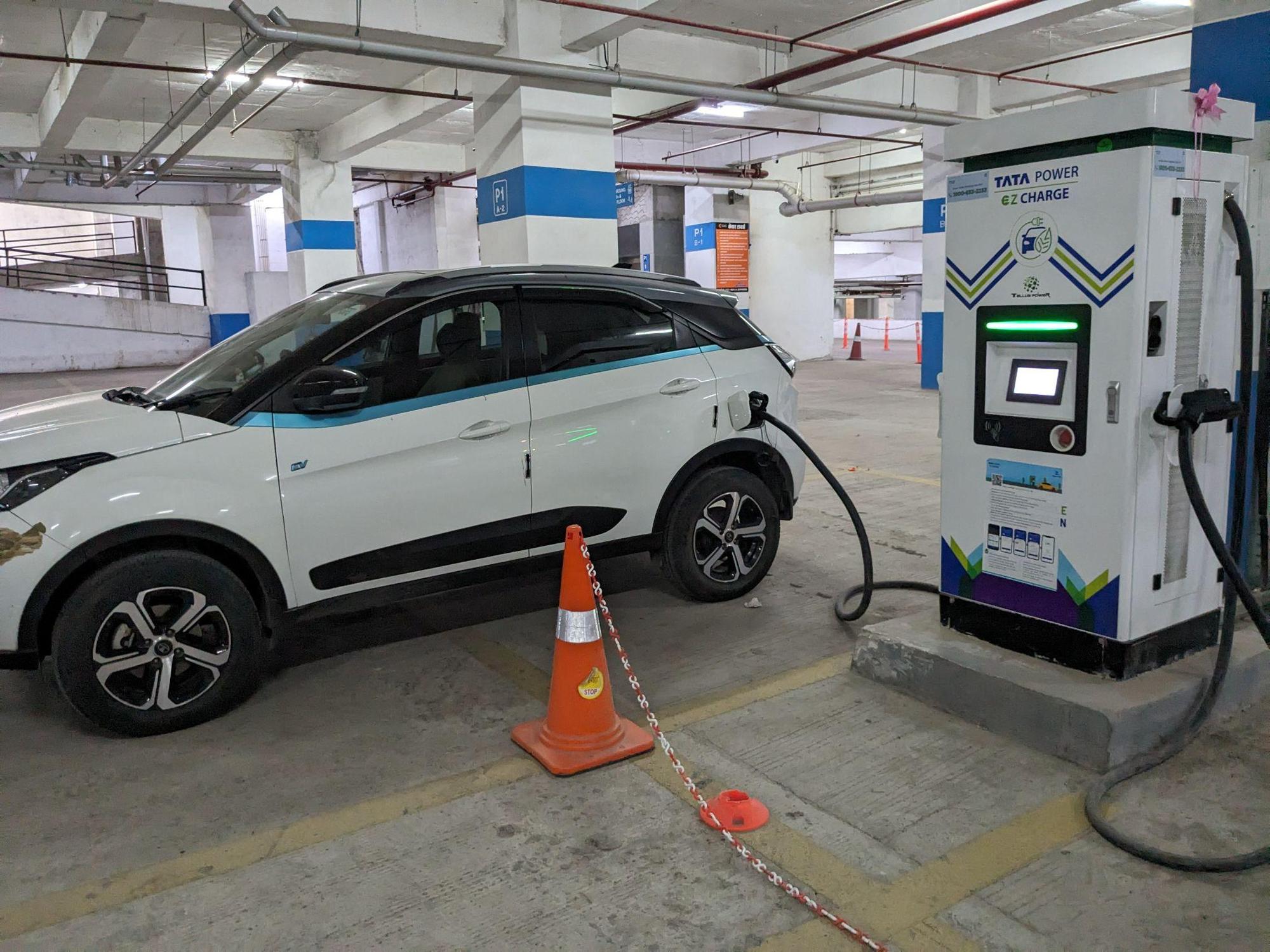 KESHAR TOWER PARKING | Gwalior, MP | EV Station