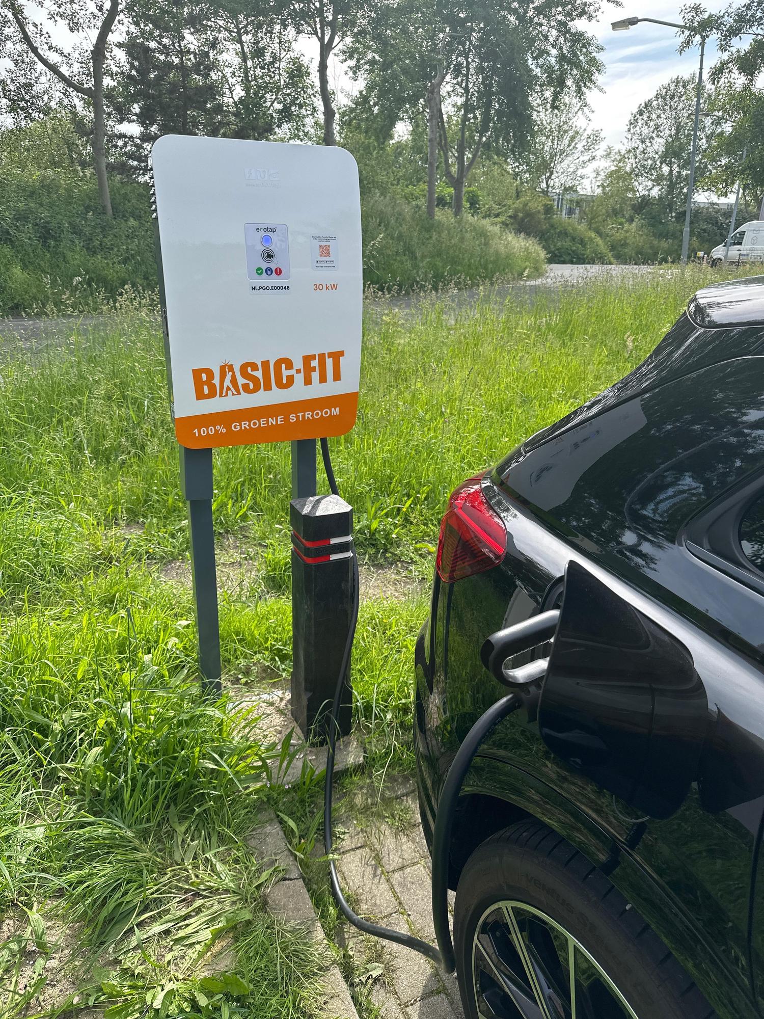Basic Fit Assendelft Rode Ring | Assendelft, NH | EV Station
