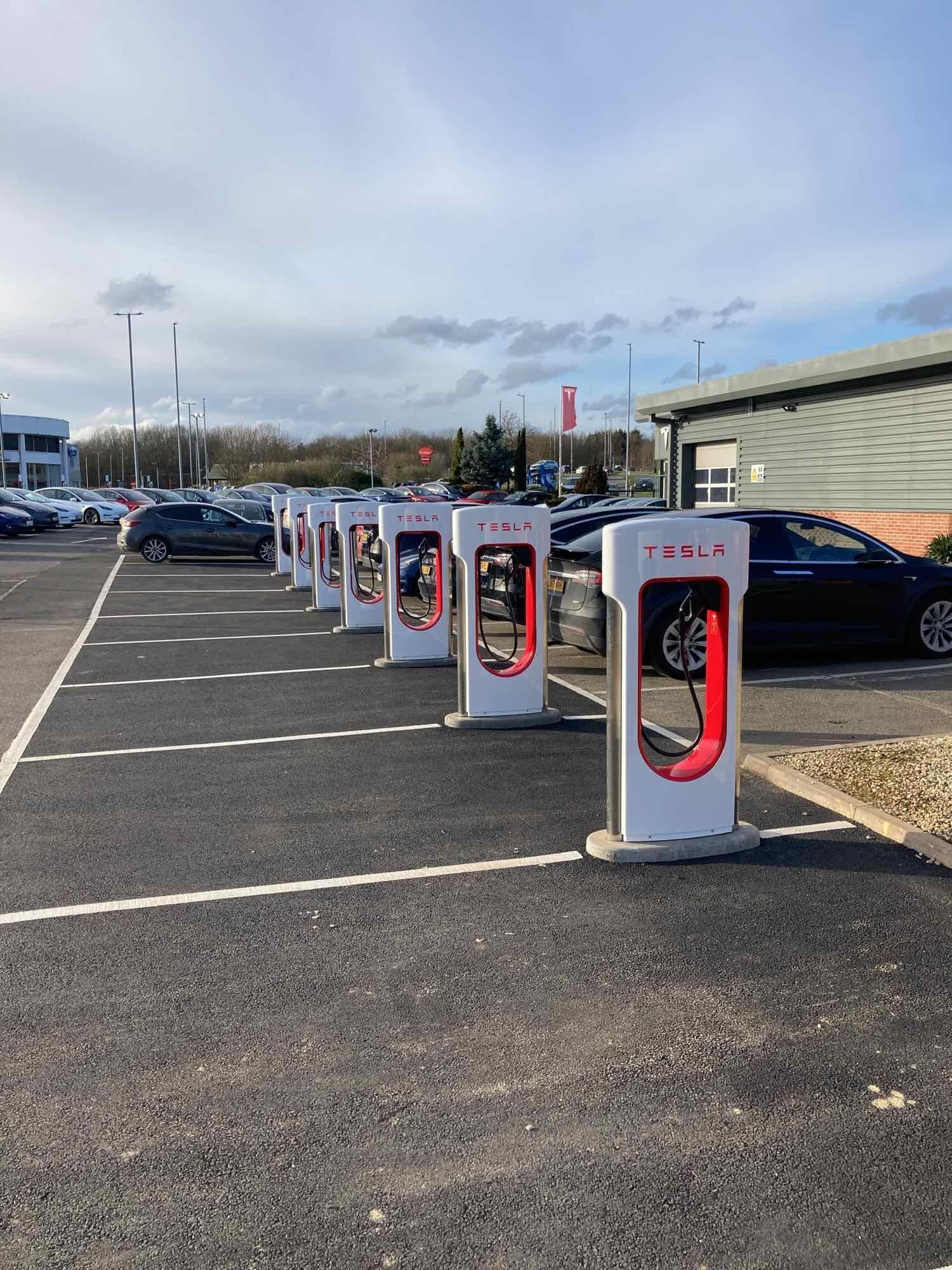 Tesla Service Centre Northampton | 1 Ferris Row, Northampton NN3 9HX ...