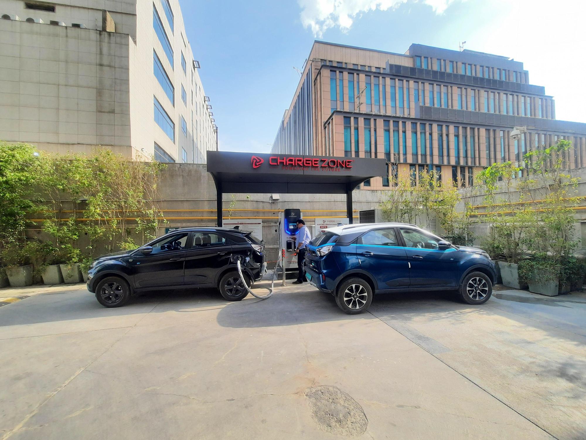Aloft New Delhi Aerocity | New Delhi, DL | EV Station