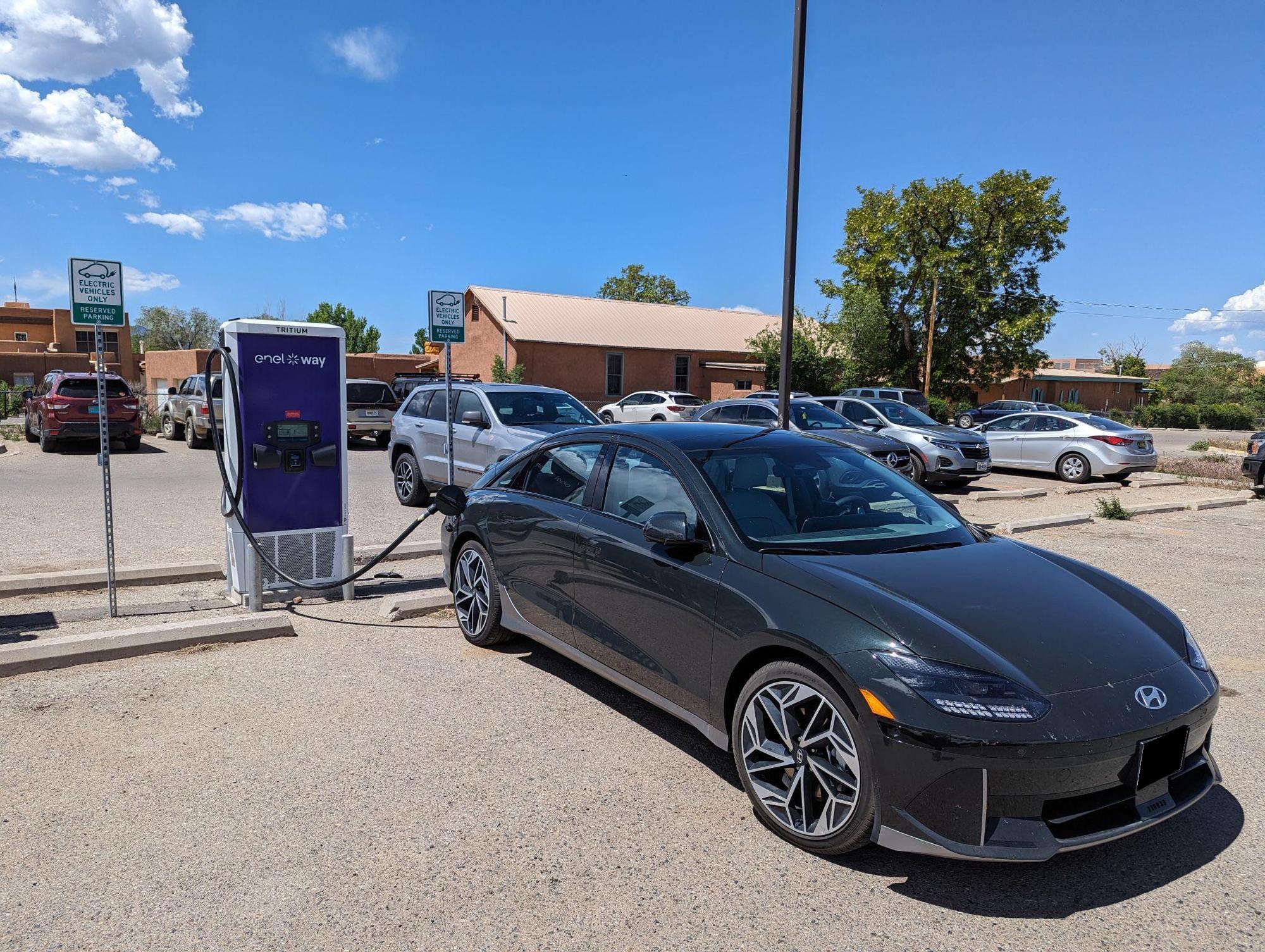 Taos Guadalupe Parking Lot | Taos, NM | EV Station