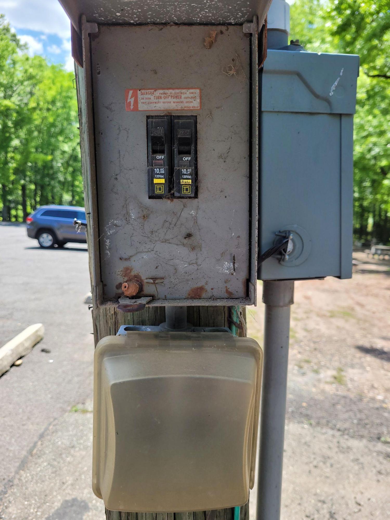 Roosevelt Park Grove 2C | Edison, NJ | EV Station