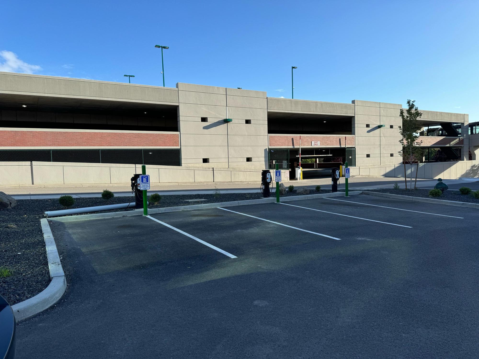CHAS | Spokane, WA | EV Station