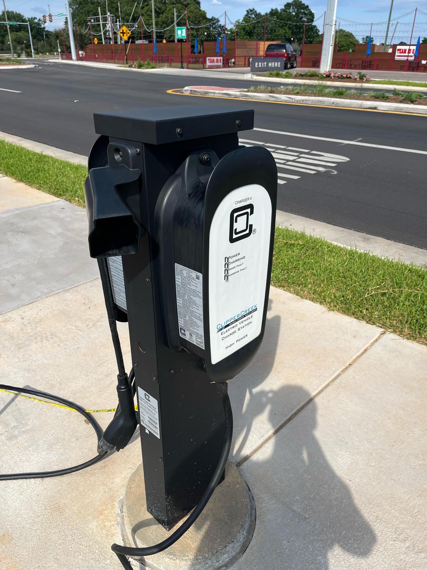 Scotsman General Store | Laurel, MS | EV Station