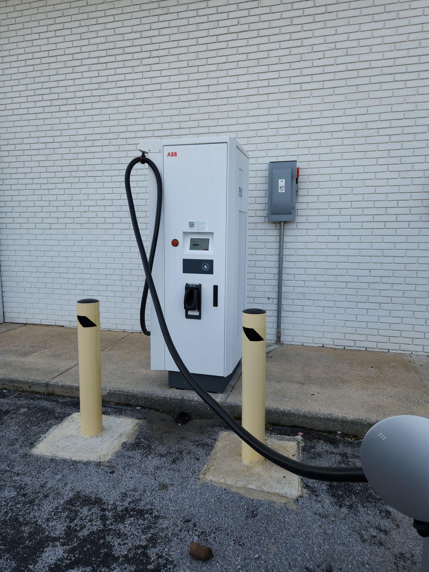 Lowe Cadillac Buick GMC | Rainbow City, AL | EV Station