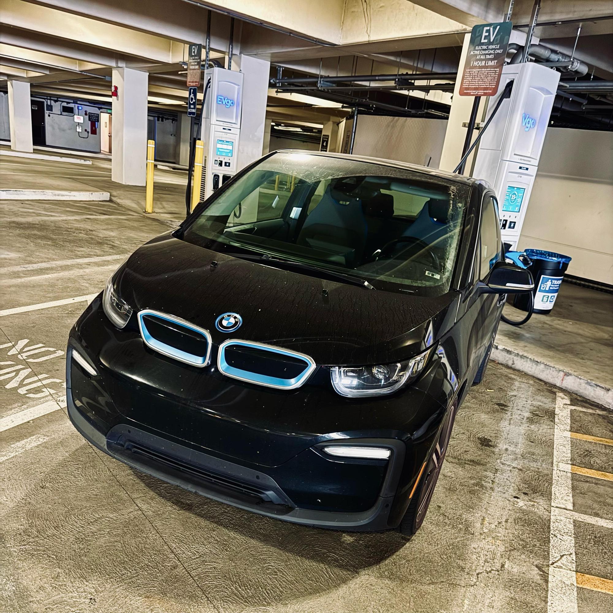 UCLA - Parking Structure 4 | Los Angeles, CA | EV Station