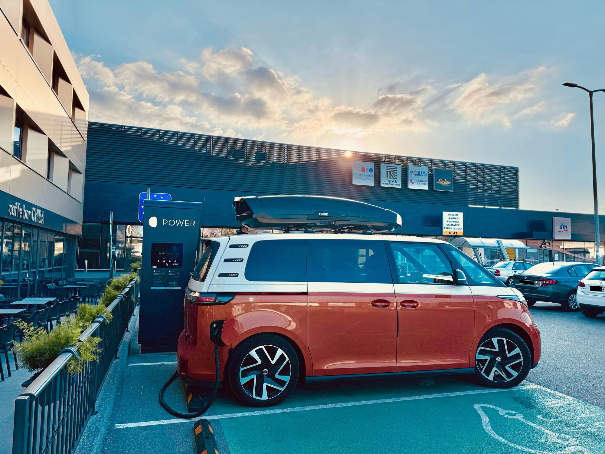 Hotel Batuda | Split, Splitsko-dalmatinska županija | EV Station