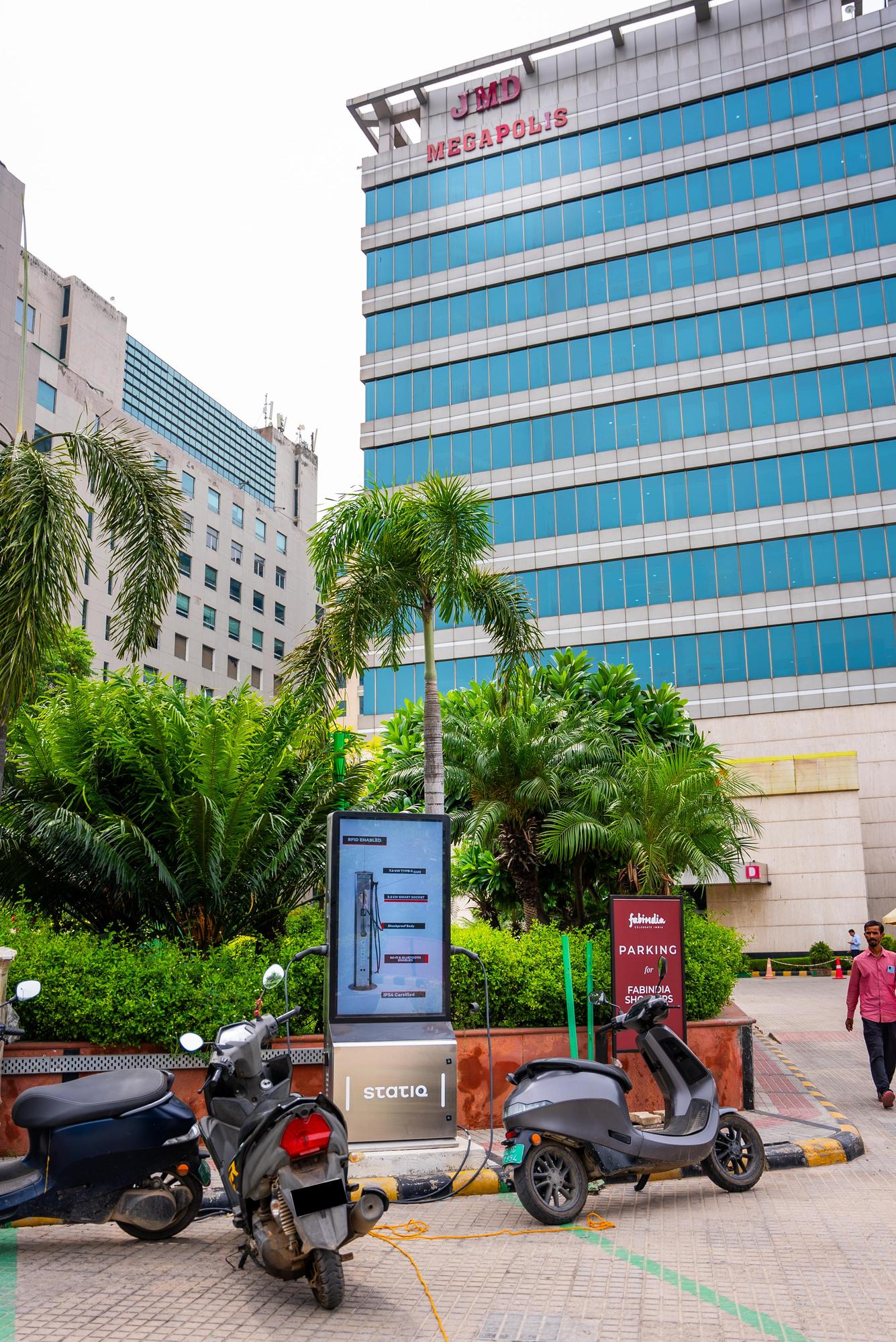 JMD Megapolis Statiq | Gurugram, HR | EV Station
