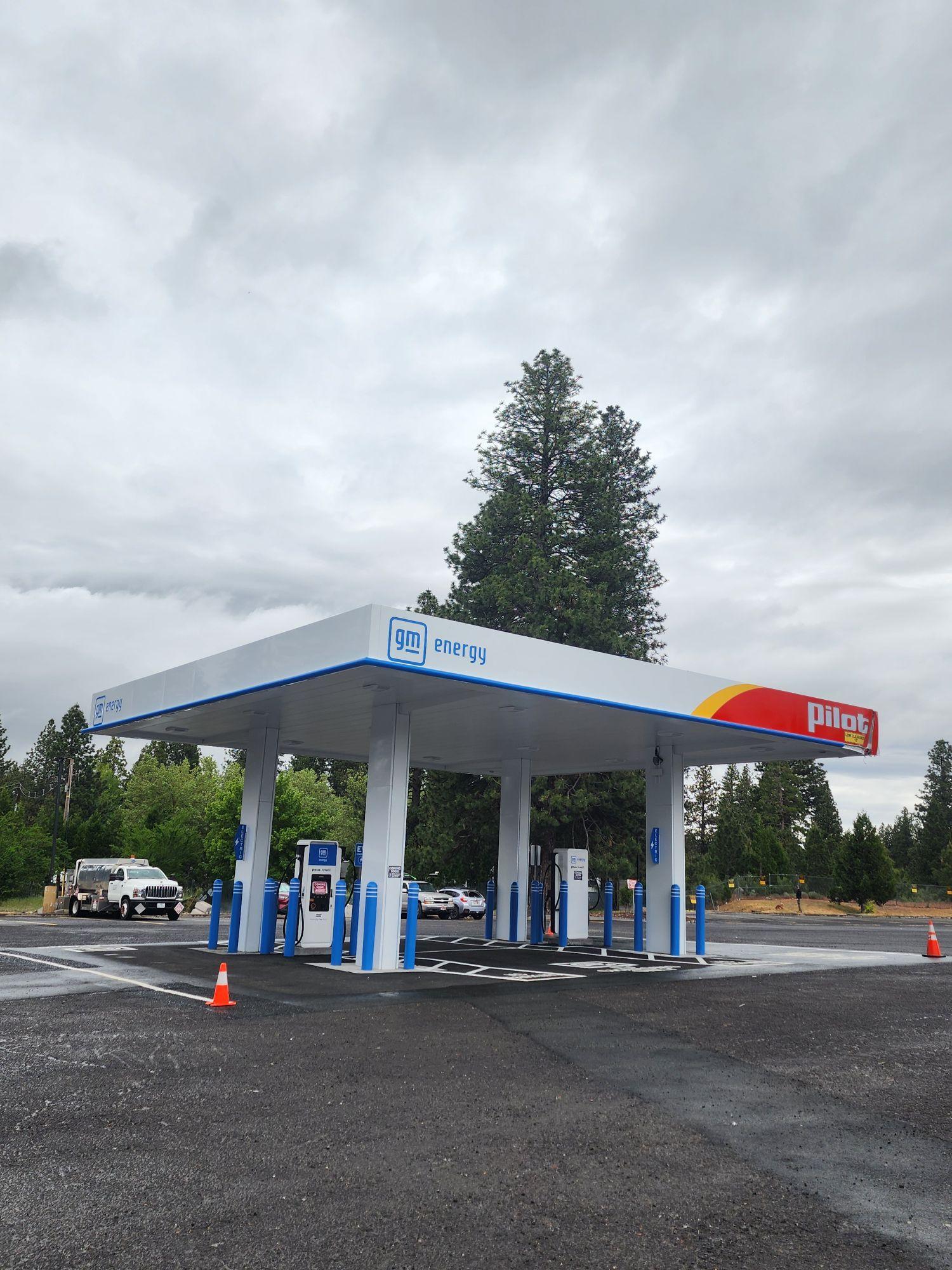 Pilot Travel Center Weed | Weed, CA | EV Station