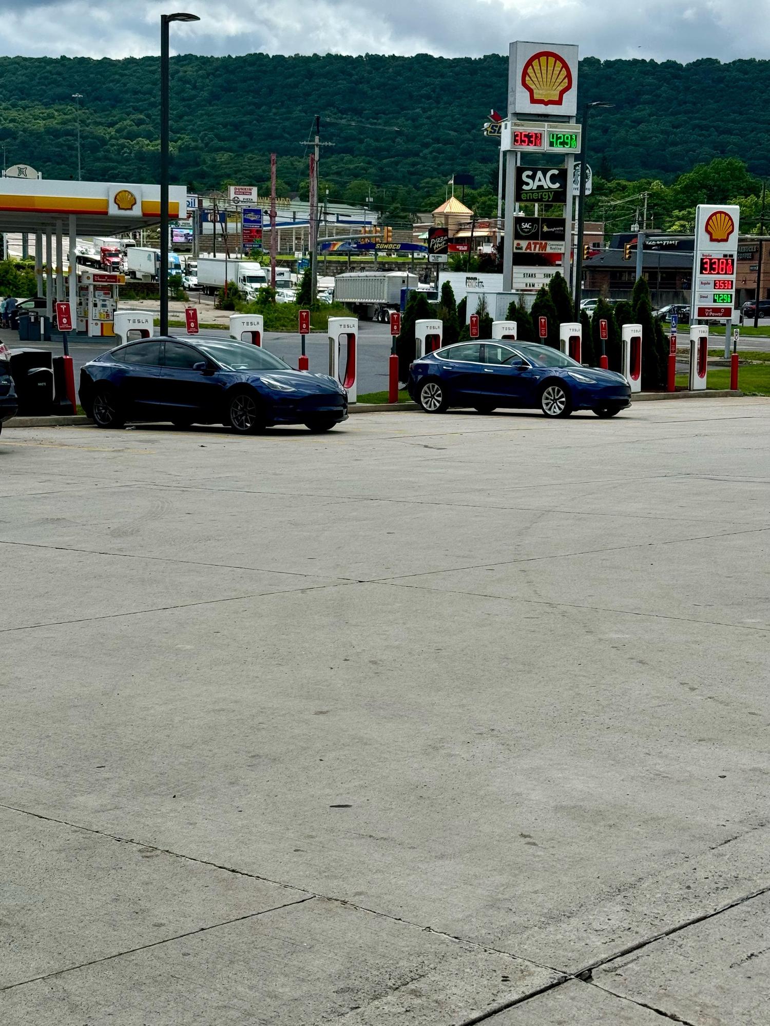 Sheetz | Breezewood, PA | EV Station