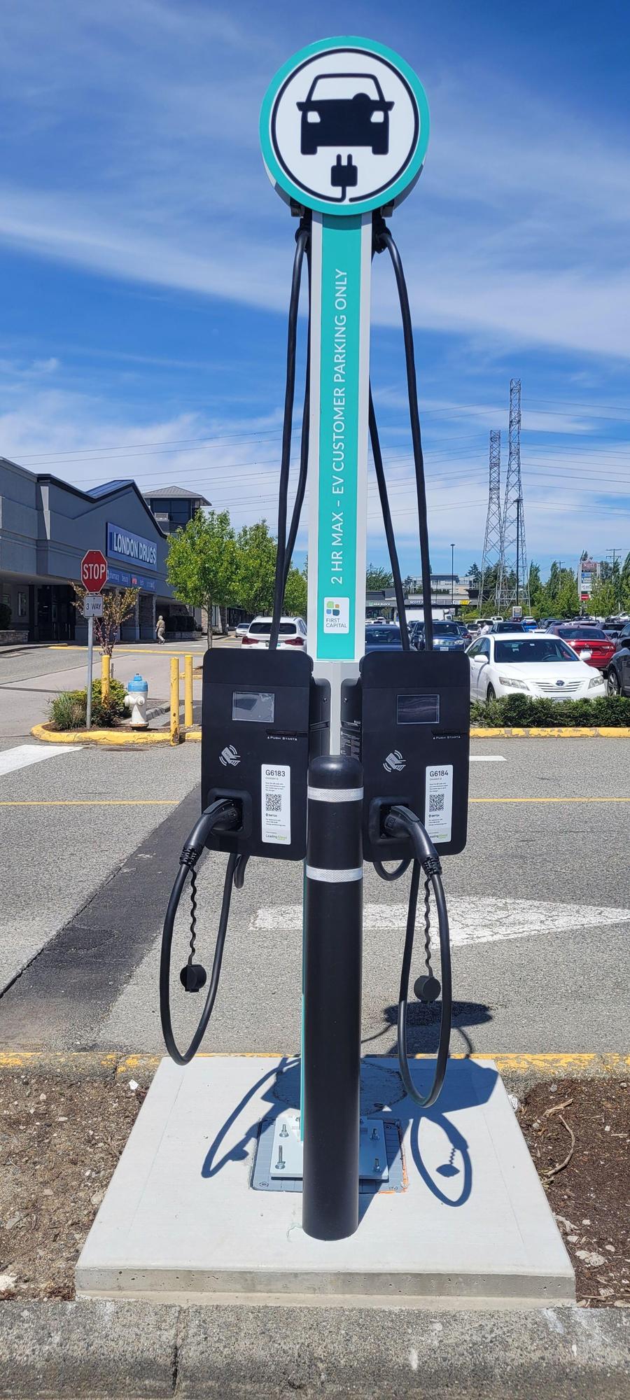 Scott 72 Centre | Delta, BC | EV Station