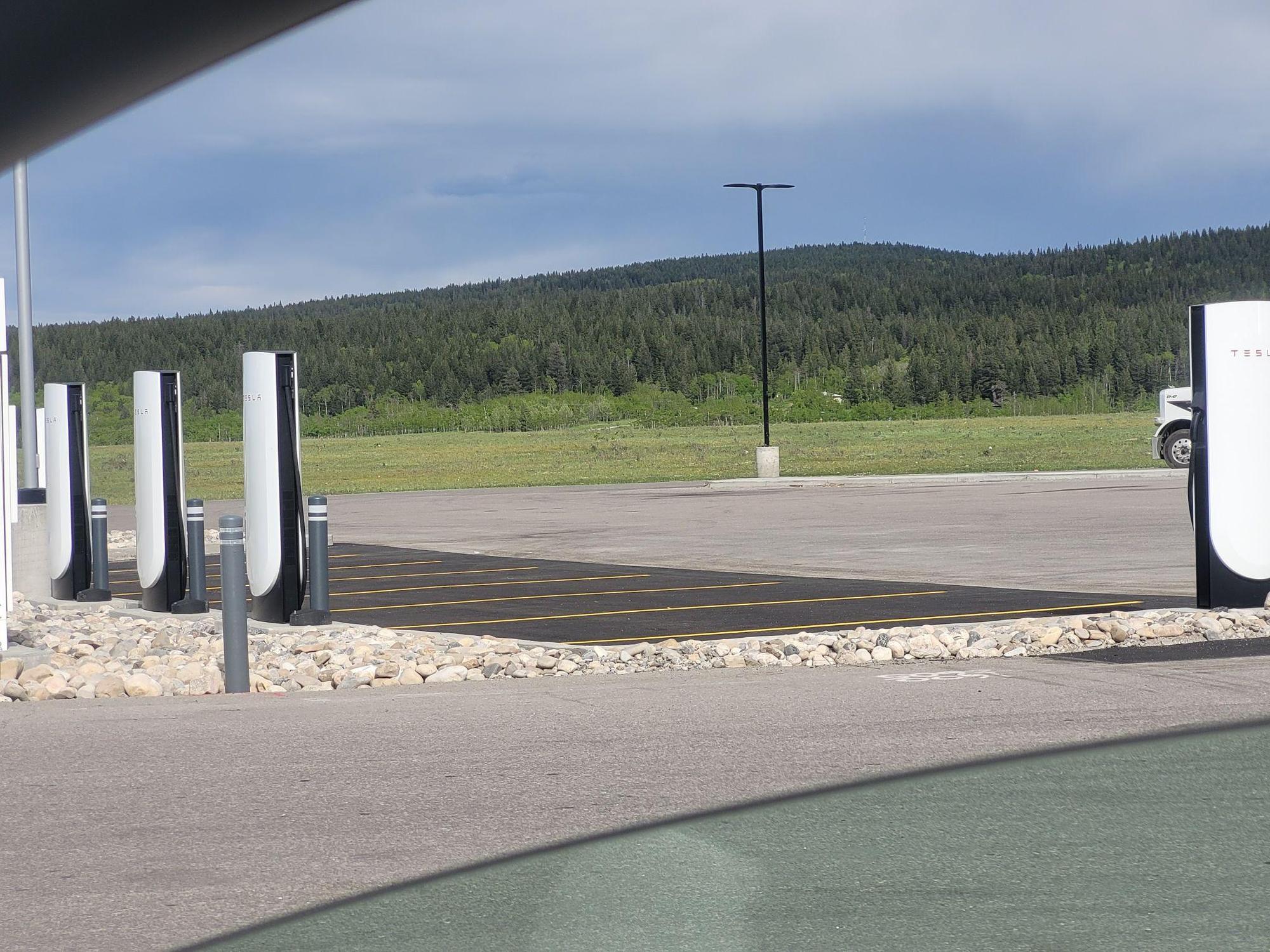 Kananaskis Travel Centre - North | Seebe, AB | EV Station