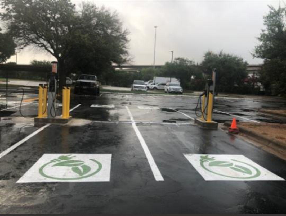 AISD Central Office | Austin, TX | EV Station