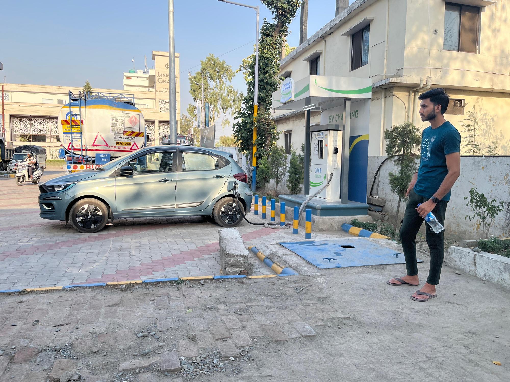 Bharat Petroleum - Janta Petrol Pump | Haldwani, UK | EV Station