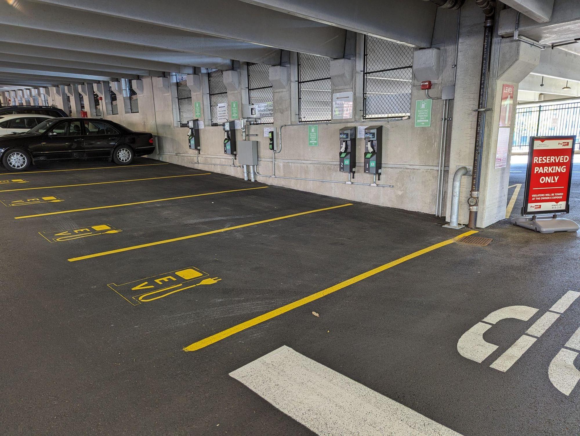 Bushnell South Garage (Propark) | Hartford, CT | EV Station