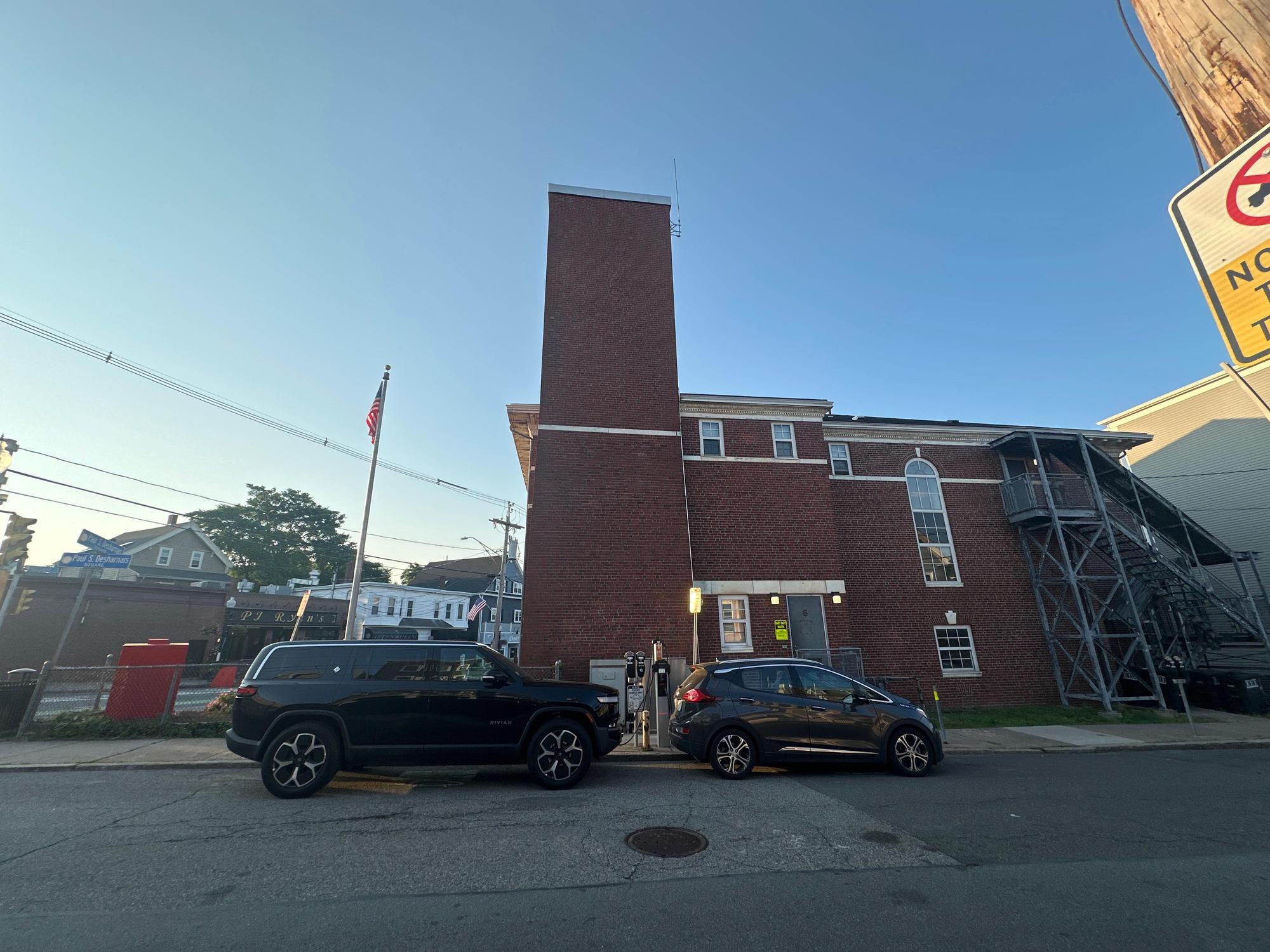 Teele Square Somerville | Somerville, MA | EV Station