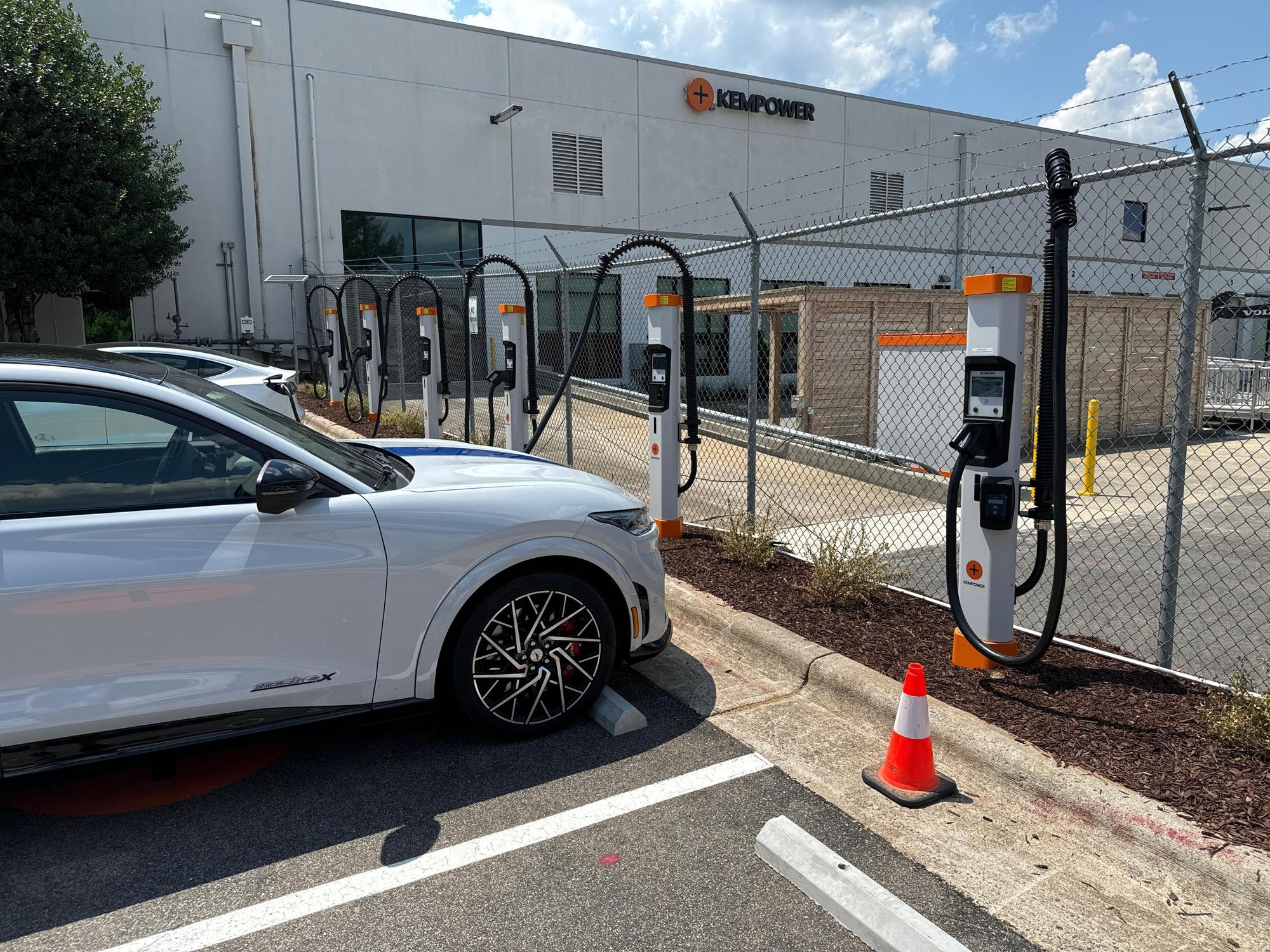 KEMPOWER | Durham, NC | EV Station