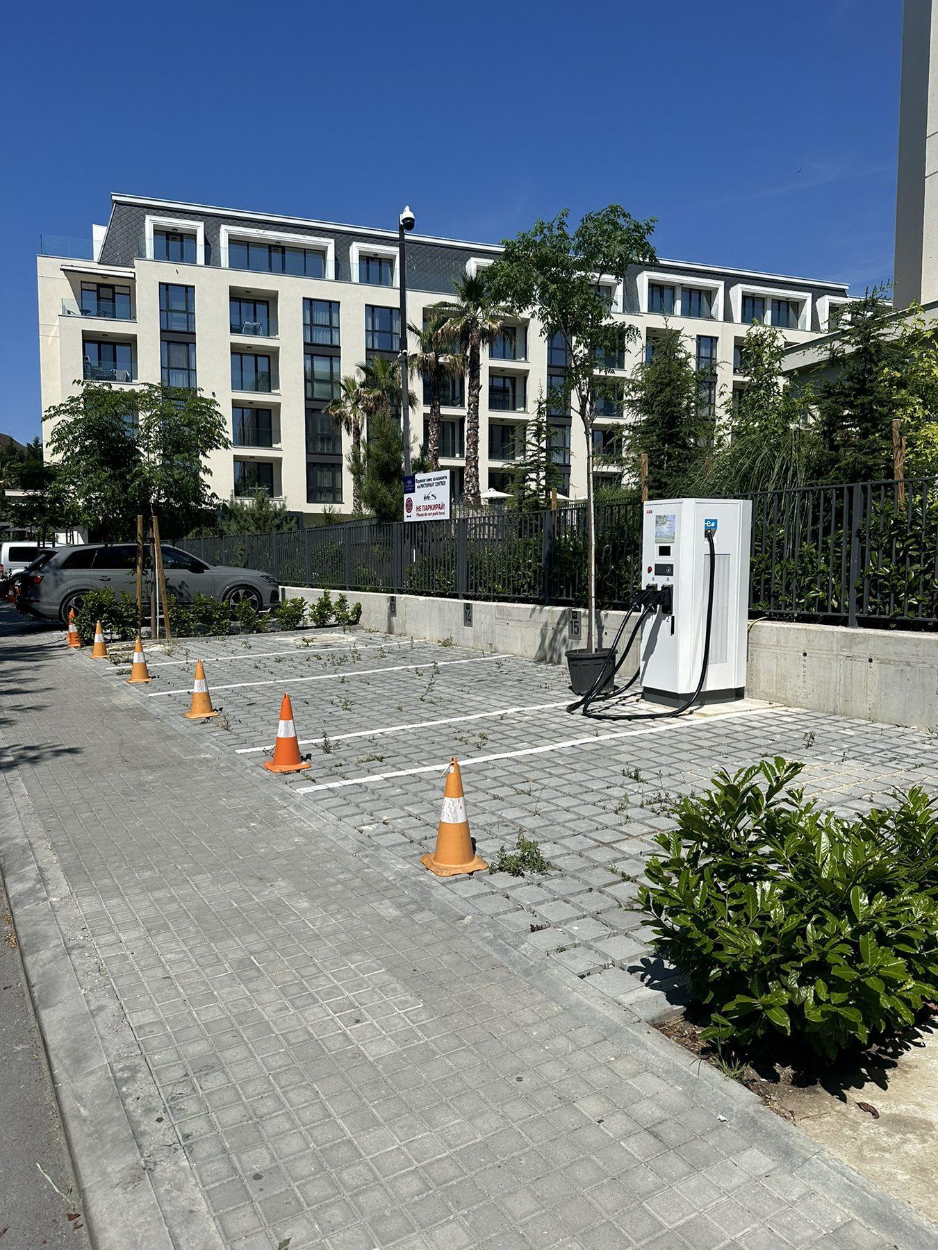 AZUR Charging Station 150 KW | Sv.sv. Konstantin i Elena, Varna | EV ...