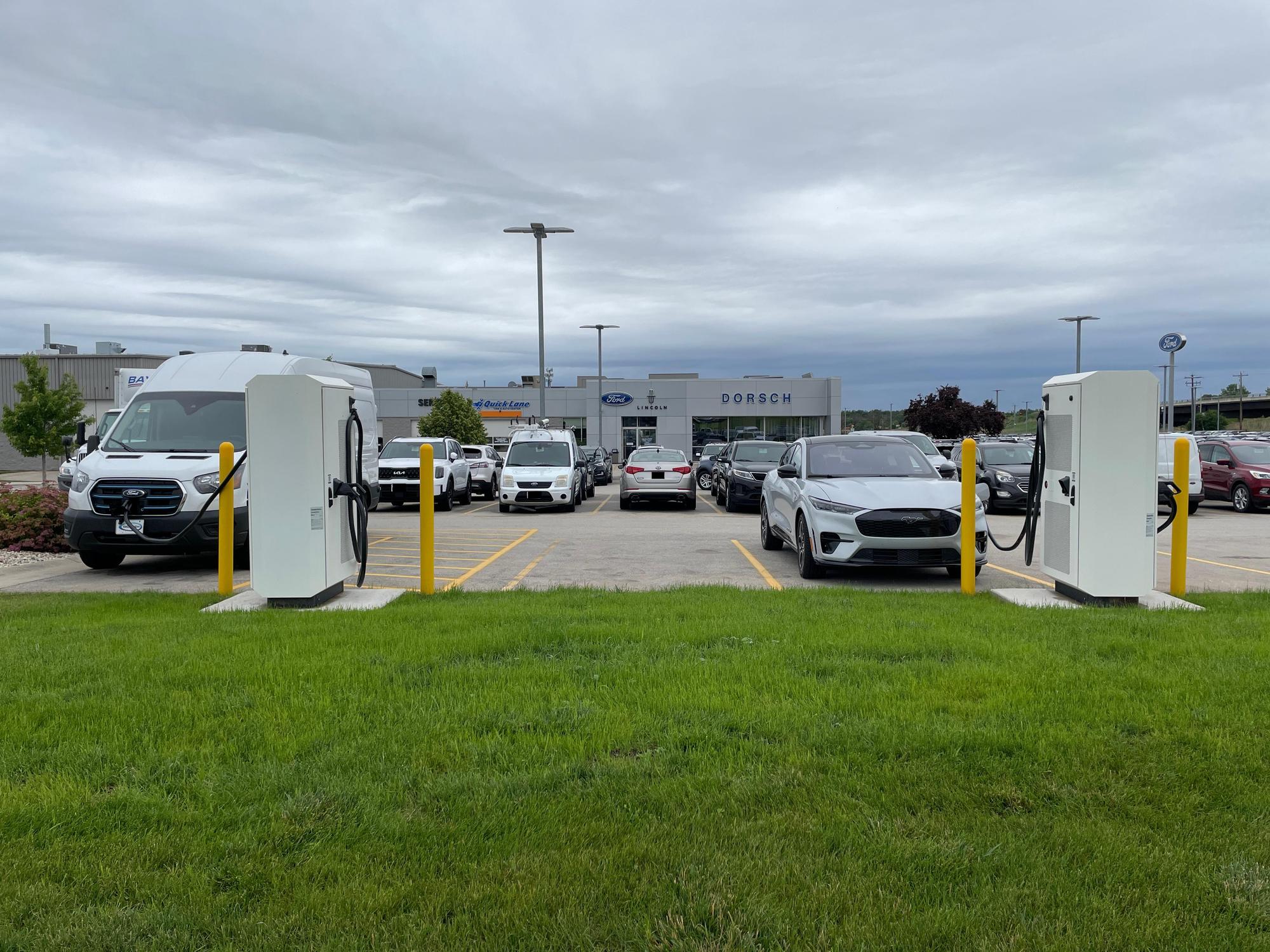 Dorsch Ford | Bellevue, WI | EV Station