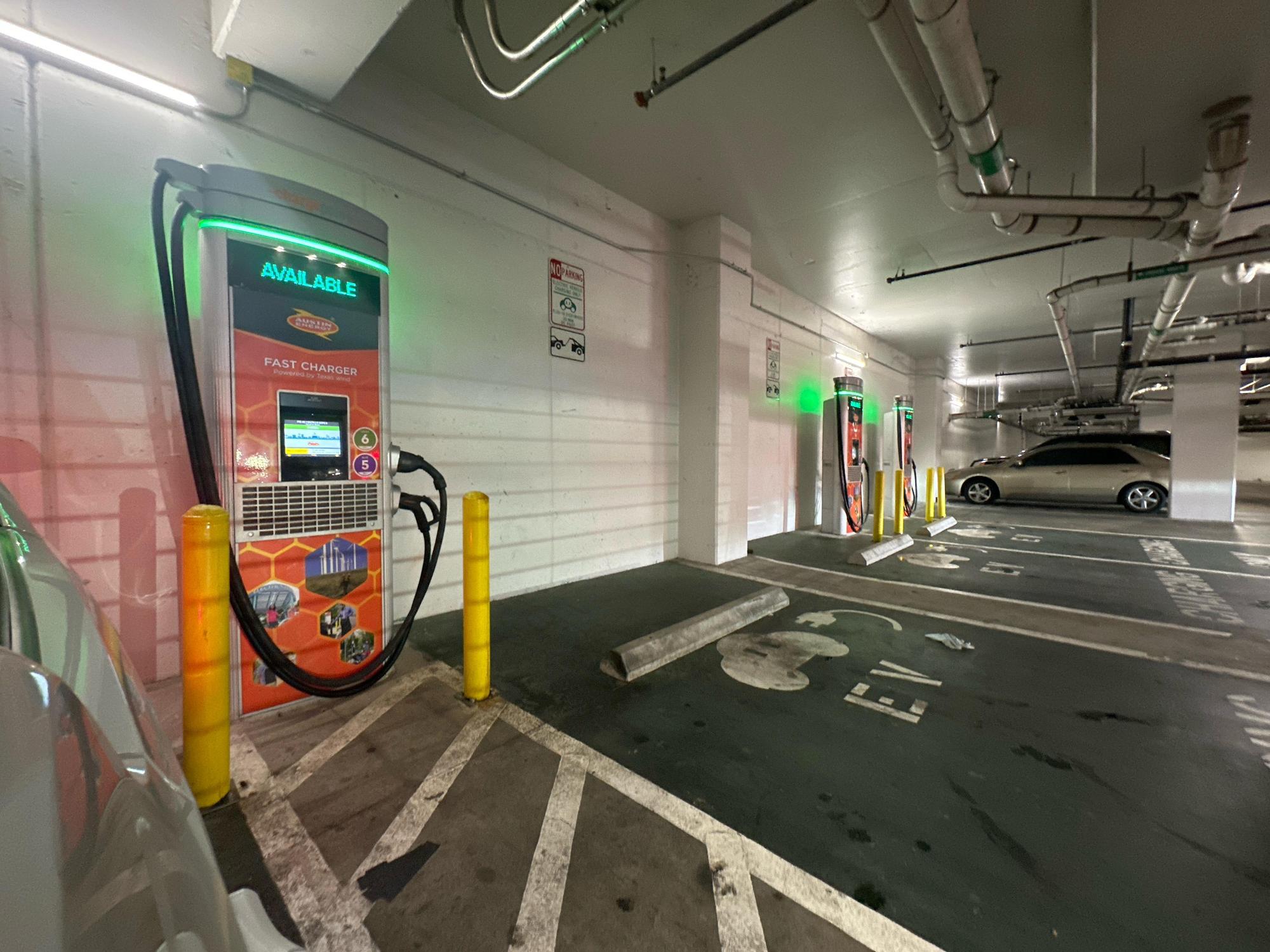 Plaza Saltillo | Austin, TX | EV Station