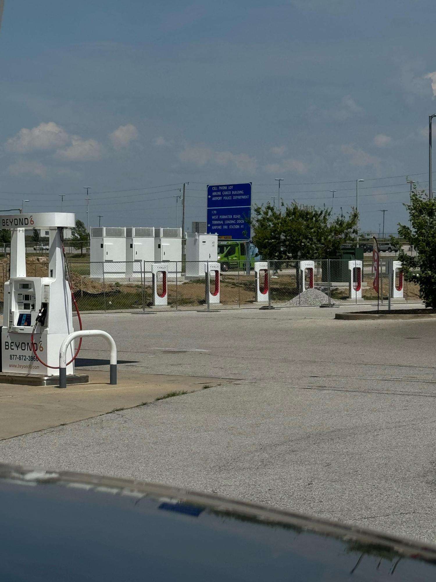 Shell | Indianapolis, IN | EV Station