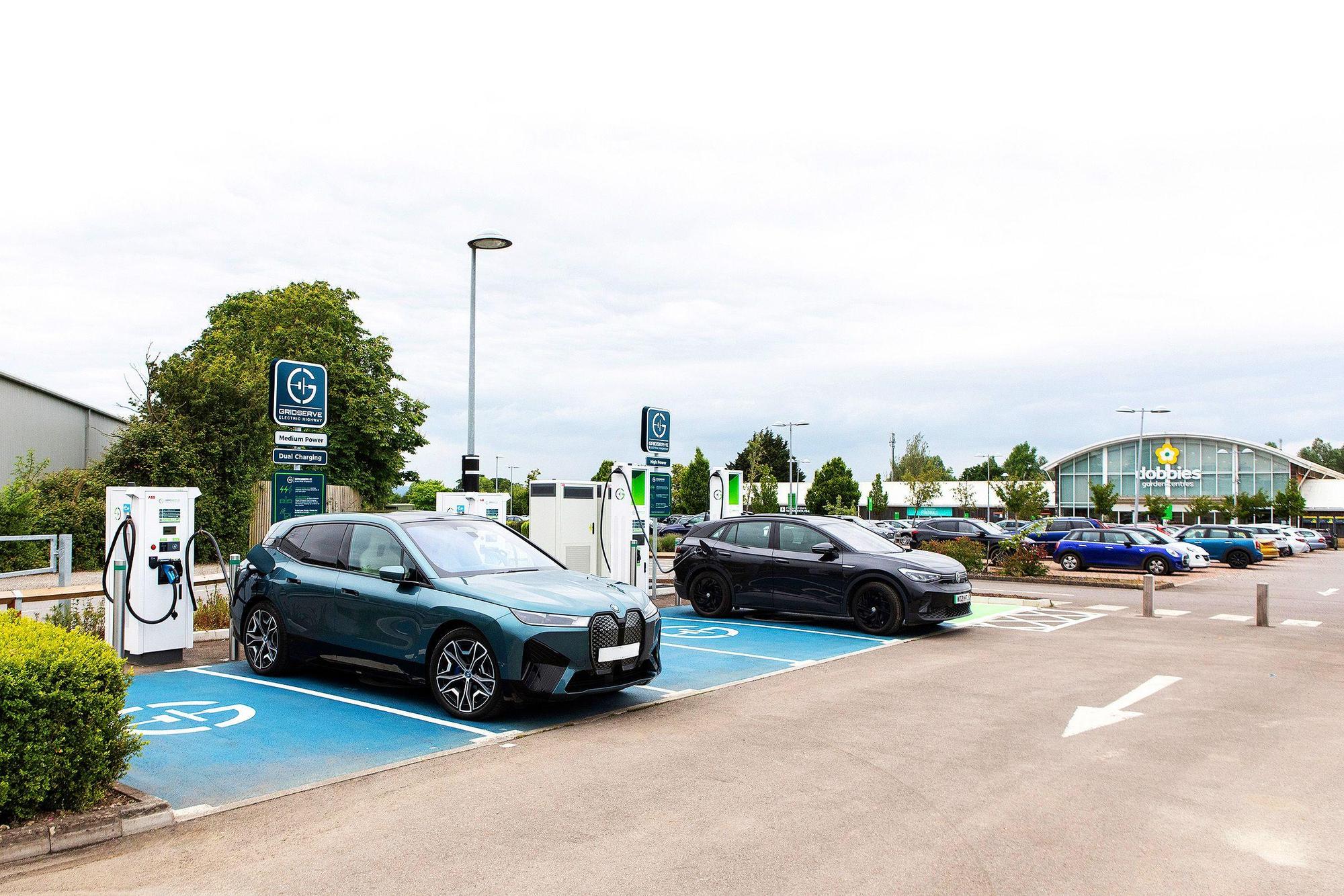 Dobbies Gloucester | Dobbies Haresfield, Stonehouse GL10 3DP, UK | EV ...