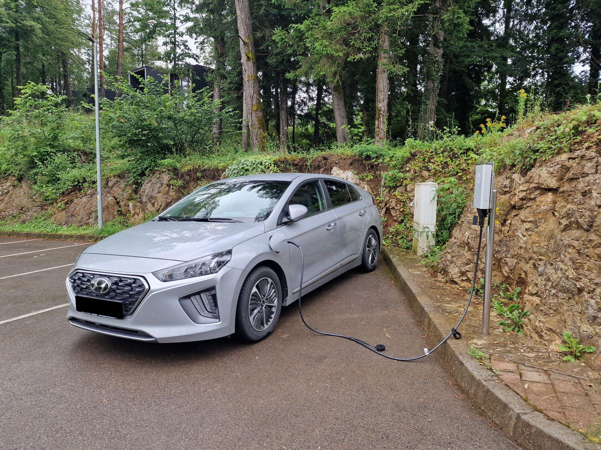 Restoran Ambar | Slunj, Karlovačka županija | EV Station