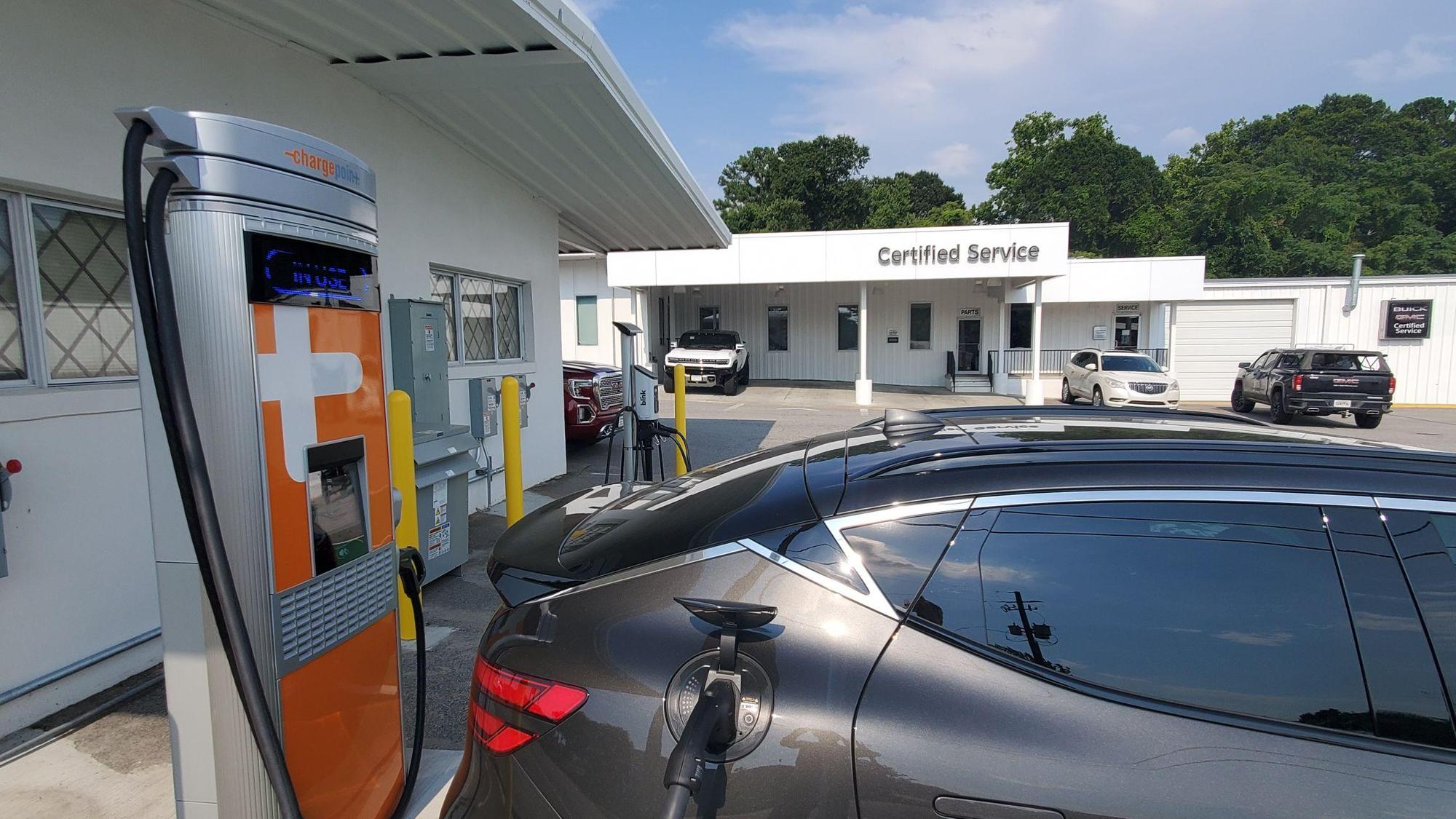 Jeff Fender Buick GMC | Tifton, GA | EV Station