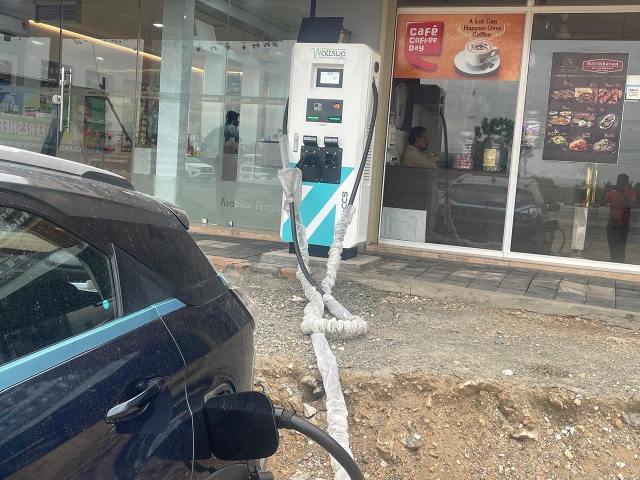 | DC 60 kW Dual CCS2 Gun Charger | Wattsapp charge | Komarapalayam, TN ...