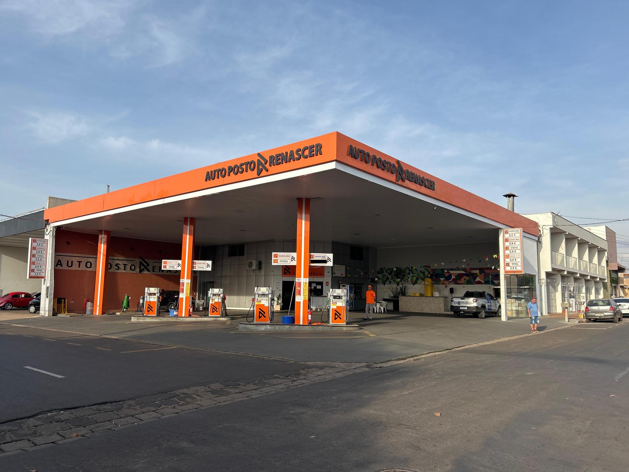 Auto Posto Renascer | avenida Eduardo castilho 314 | EV Station