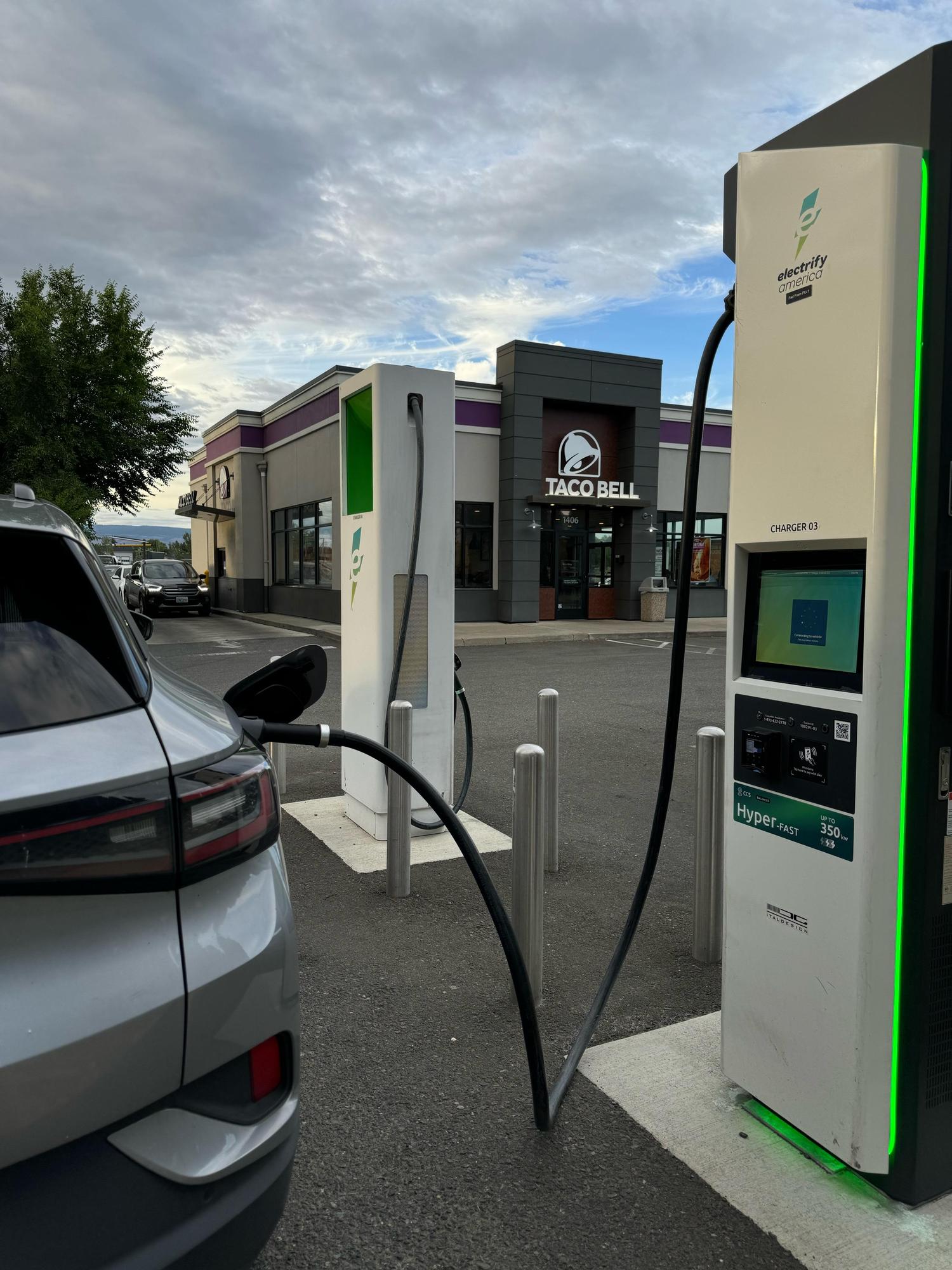 Taco Bell | Ellensburg, WA | EV Station