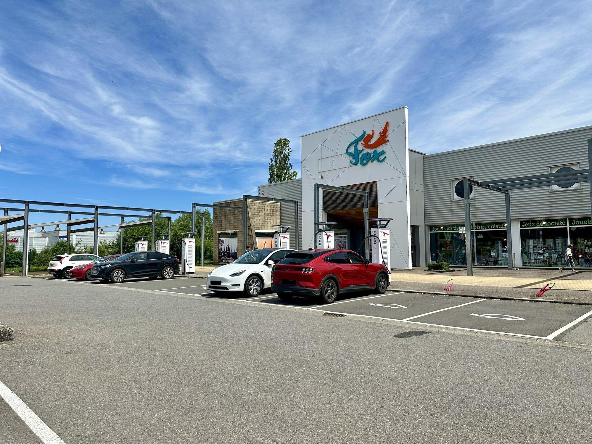 Fox & Cie Messancy | Messancy, Région Wallonne | EV Station