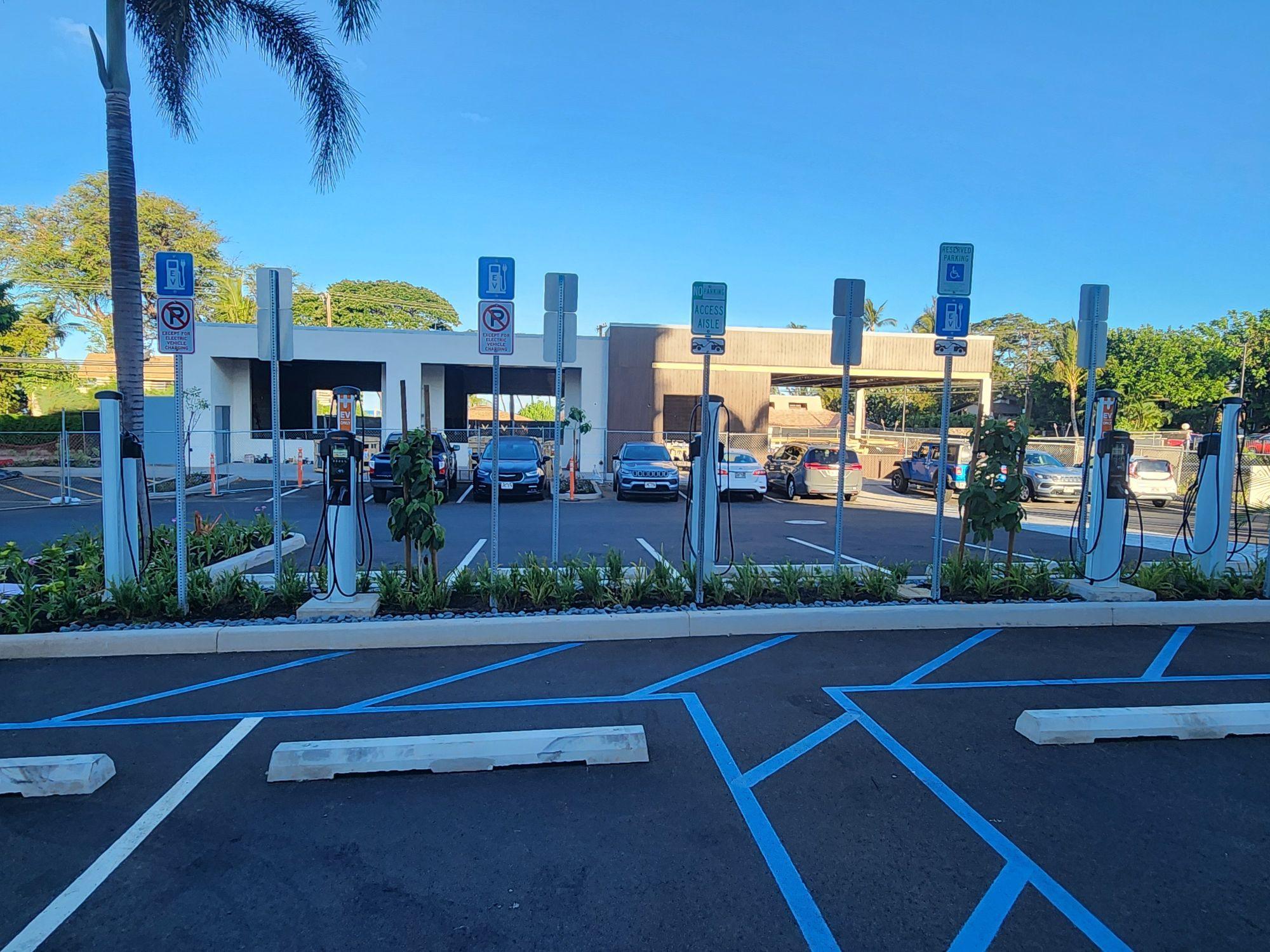 Maui Coast Hotel / Kai Tower | Kihei, HI | EV Station