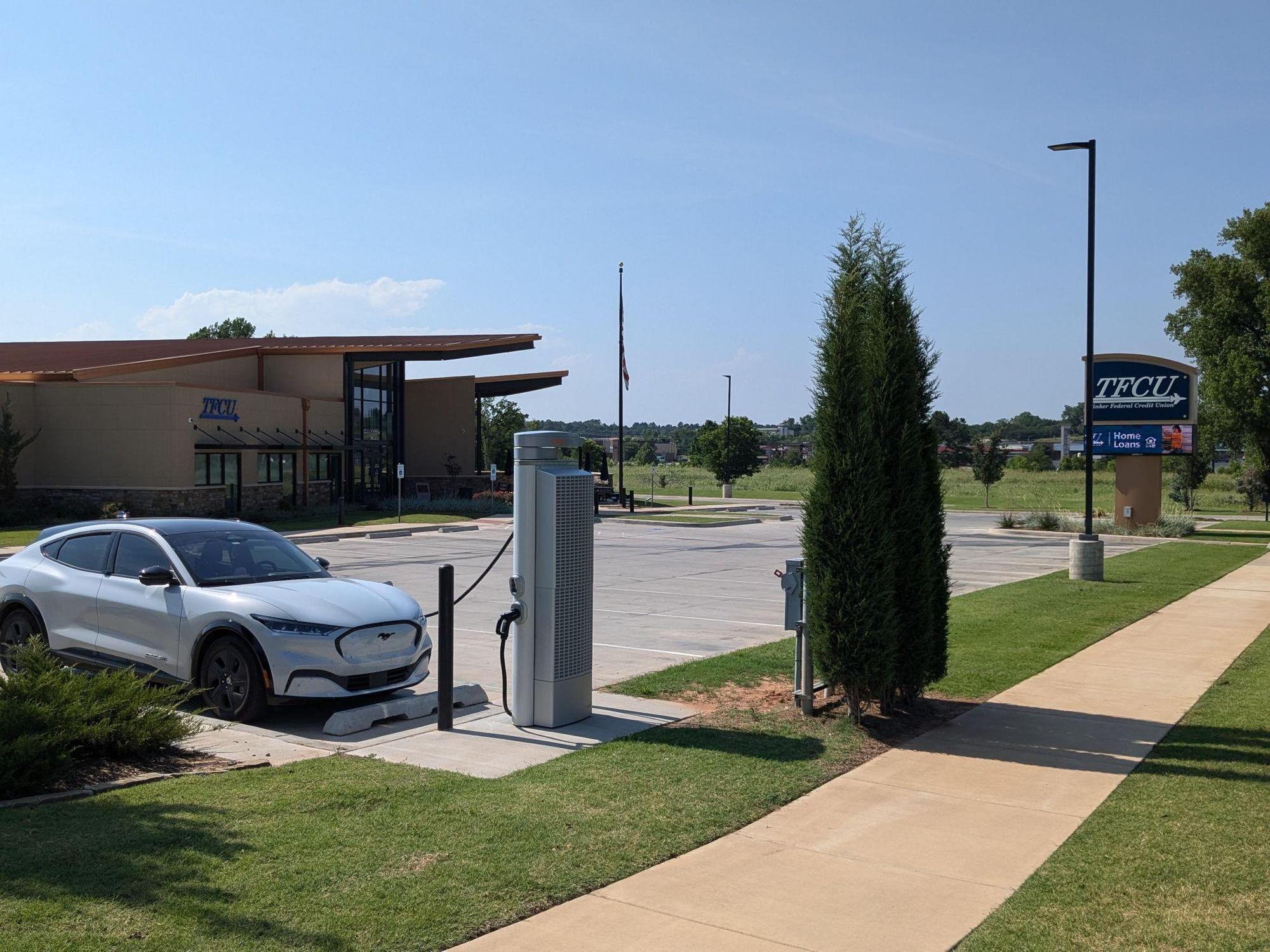 Tinker Federal Credit Union | Choctaw, OK | EV Station