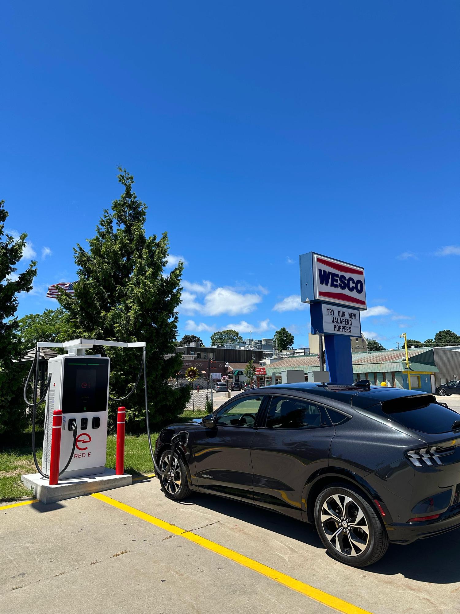 Wesco Ludington | Ludington, MI | EV Station