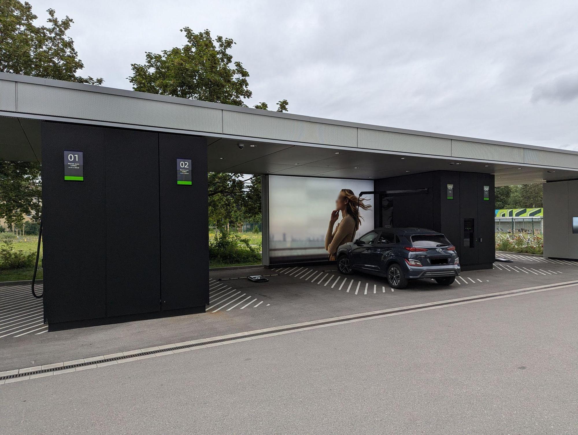 Audi charging hub München | München, BY | EV Station