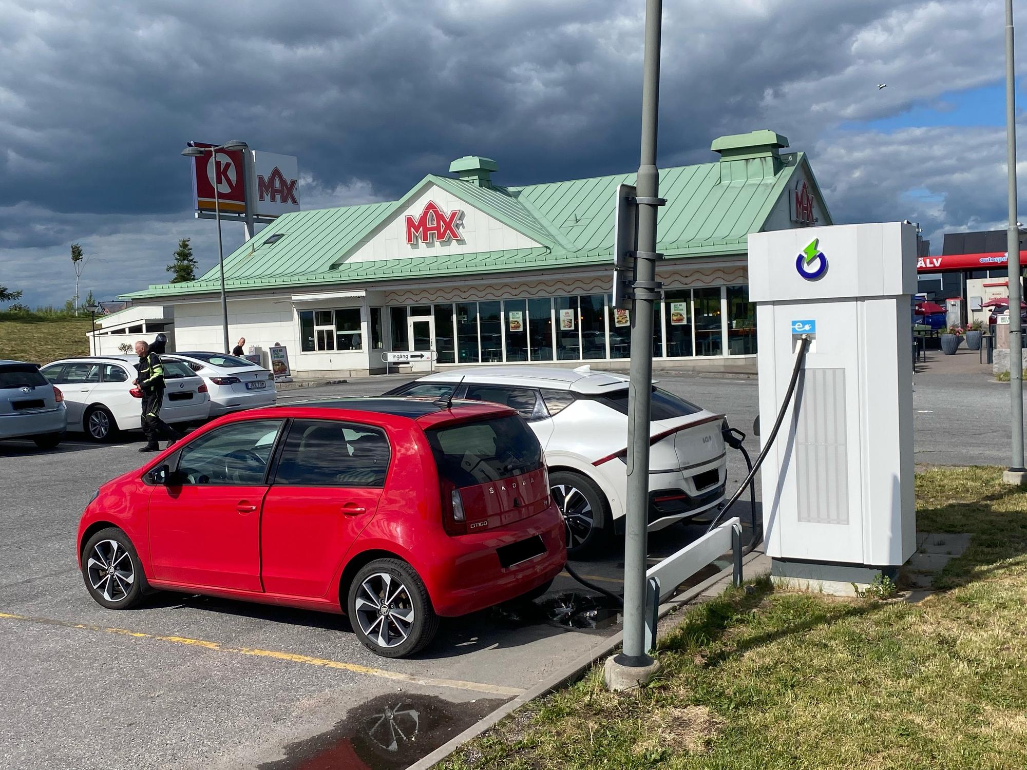 InCharge Max Gränbystaden | Takpannegatan 33 | EV Station