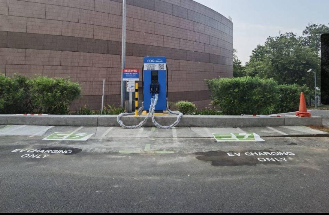 CDGE: SIM Management House | 41 Namly Ave, Singapore 267616 | EV Station