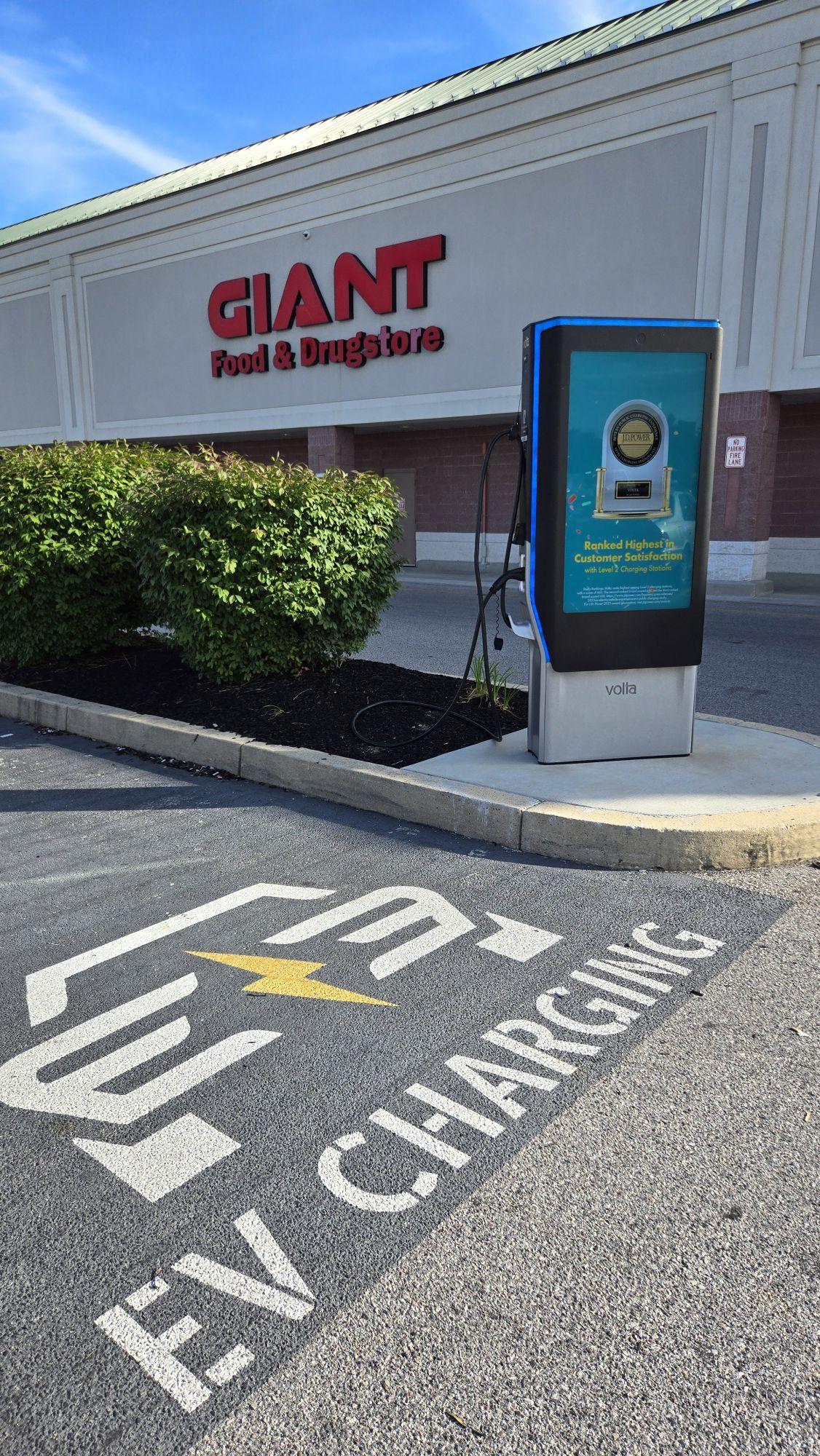 GIANT | Hanover, PA | EV Station