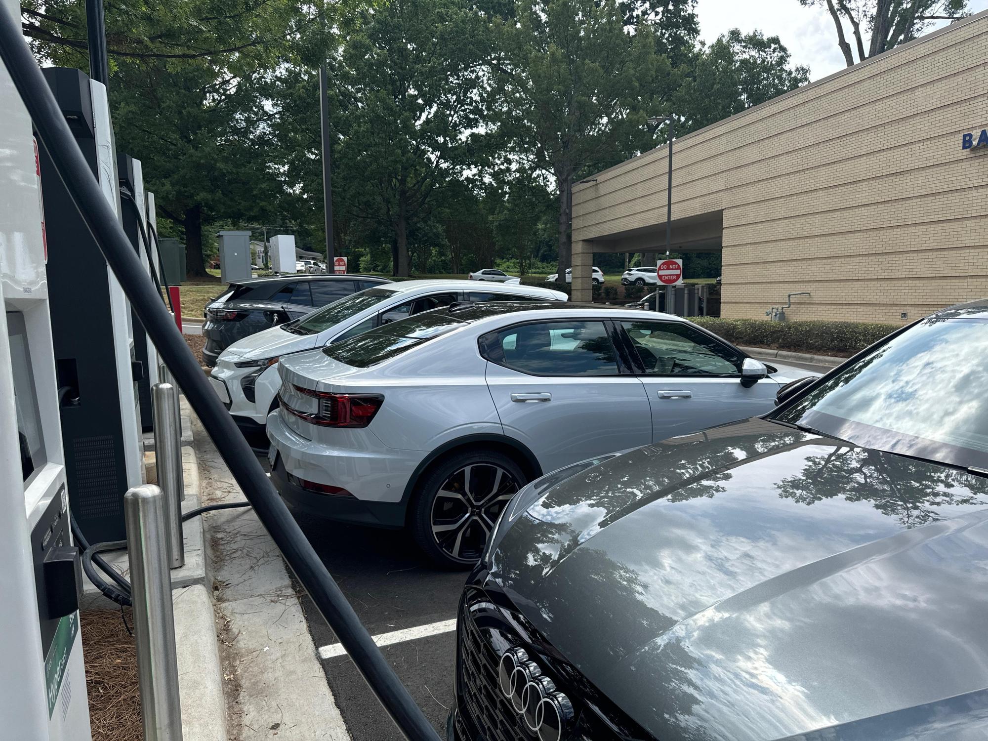 Bank of America Charlotte | Charlotte, NC | EV Station