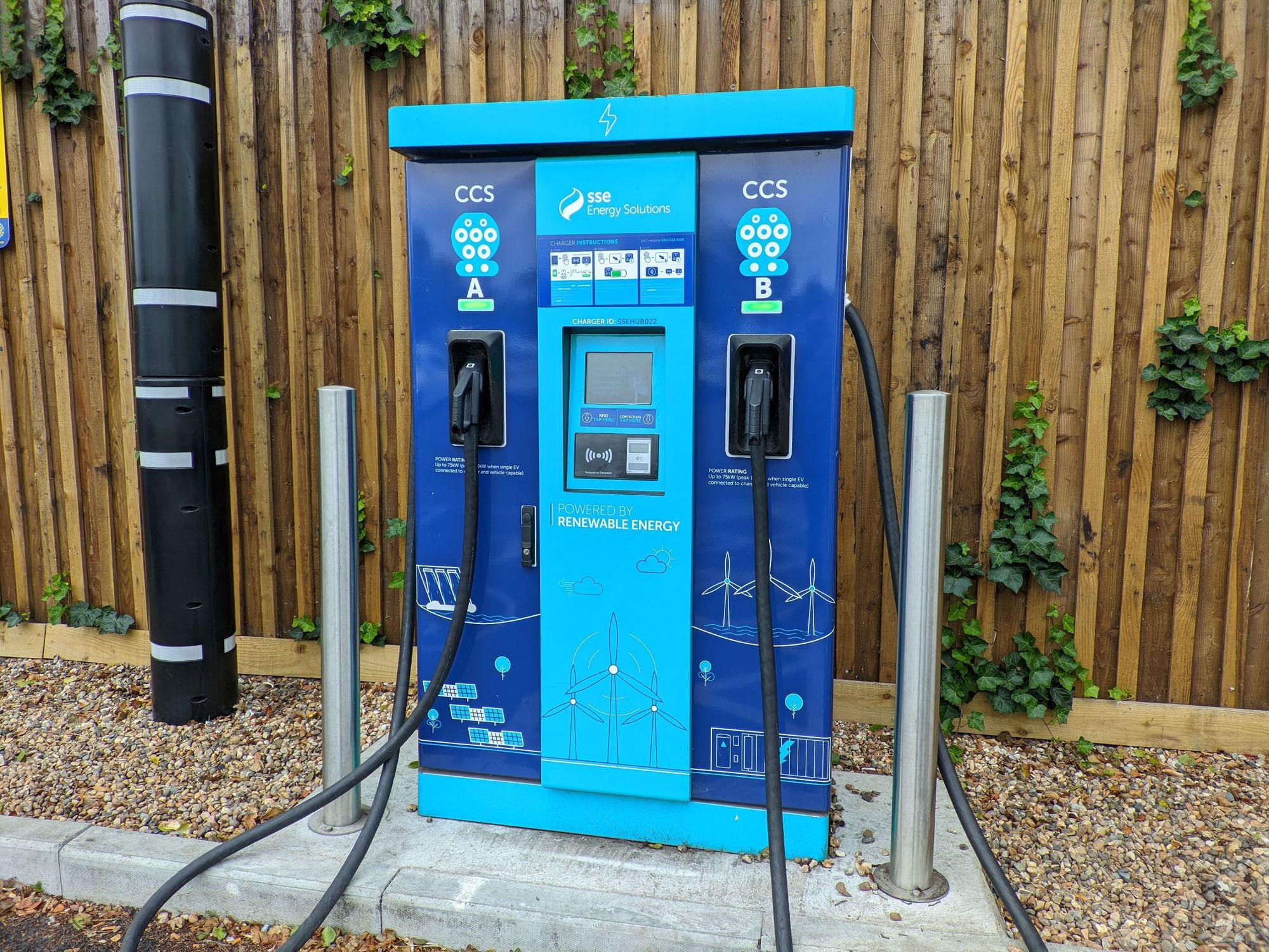 Lombardy Retail Park | Coldharbour Lane, Hayes, UB3 3EX, UK | EV Station