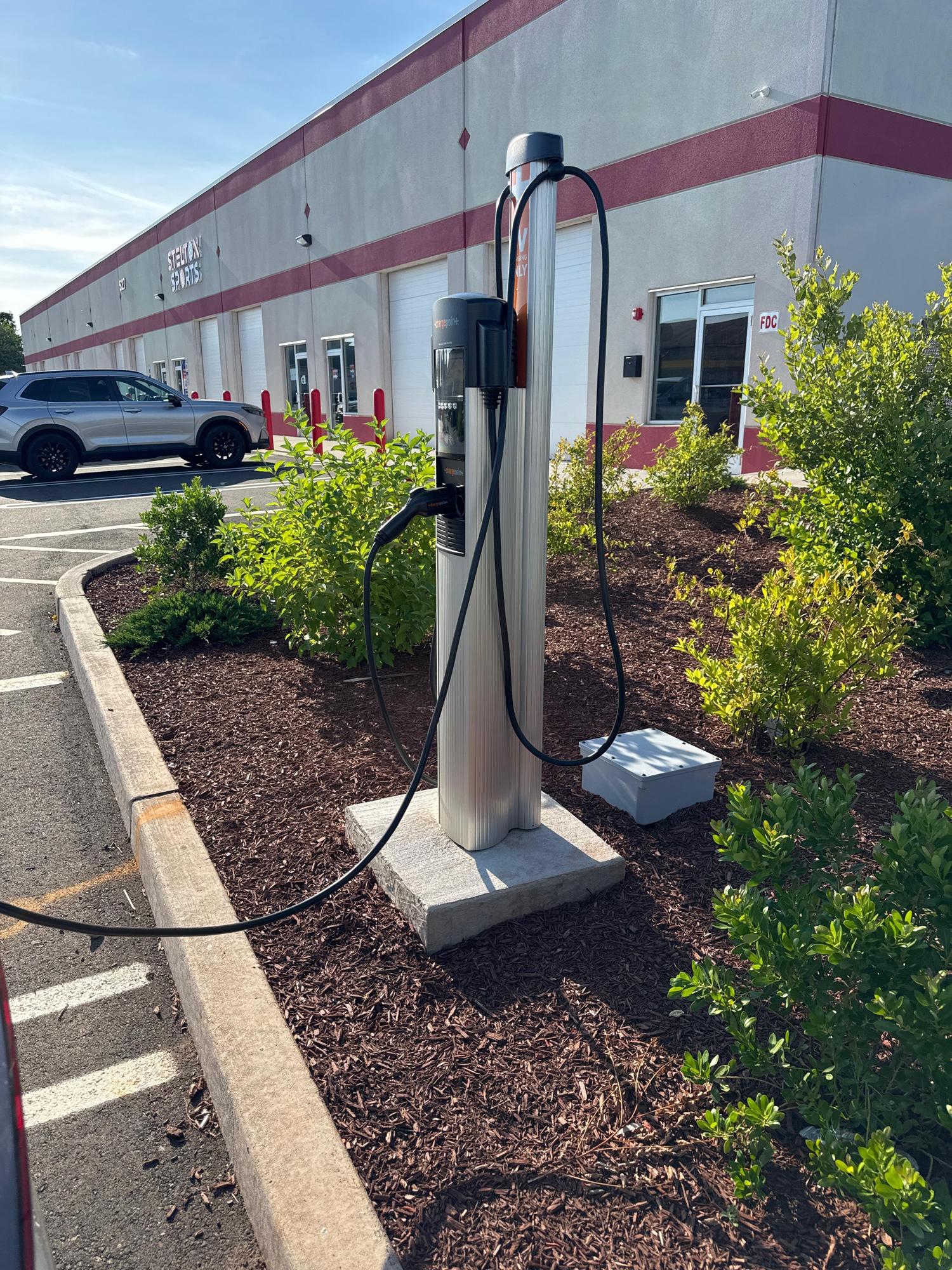 Stelton Sports | Piscataway, NJ | EV Station