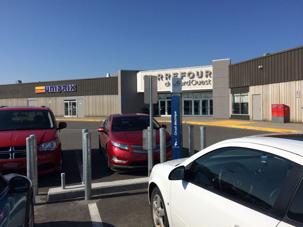 Carrefour Du Nord Ouest (1) | Val-d'Or, QC | EV Station